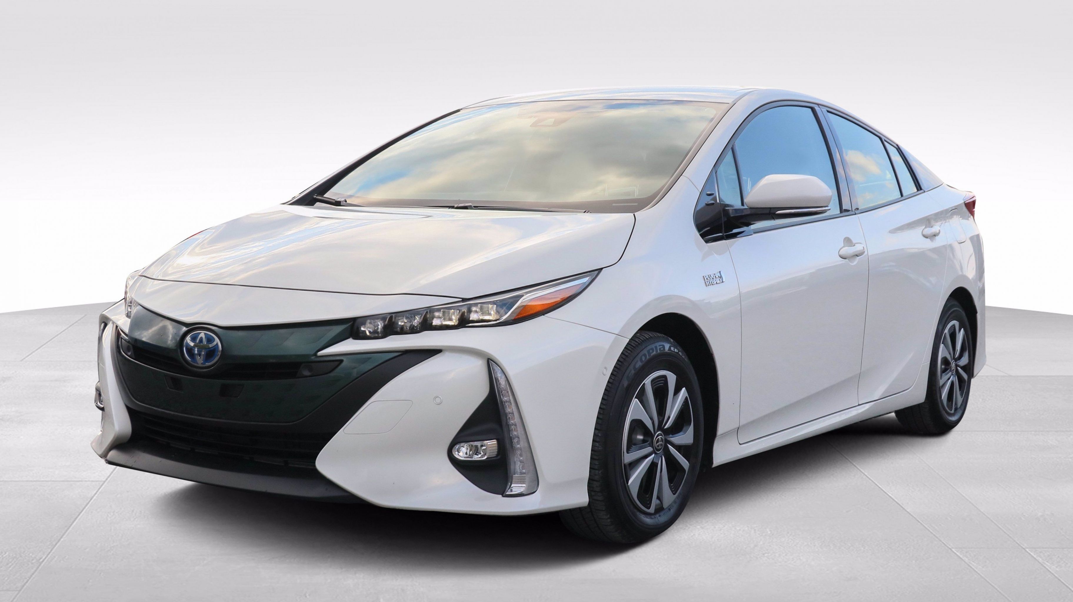 Toyota Prius 2018 GR. TECHNO | TOUT EQUIP - GPS - TRES ECONOMIQUE ...