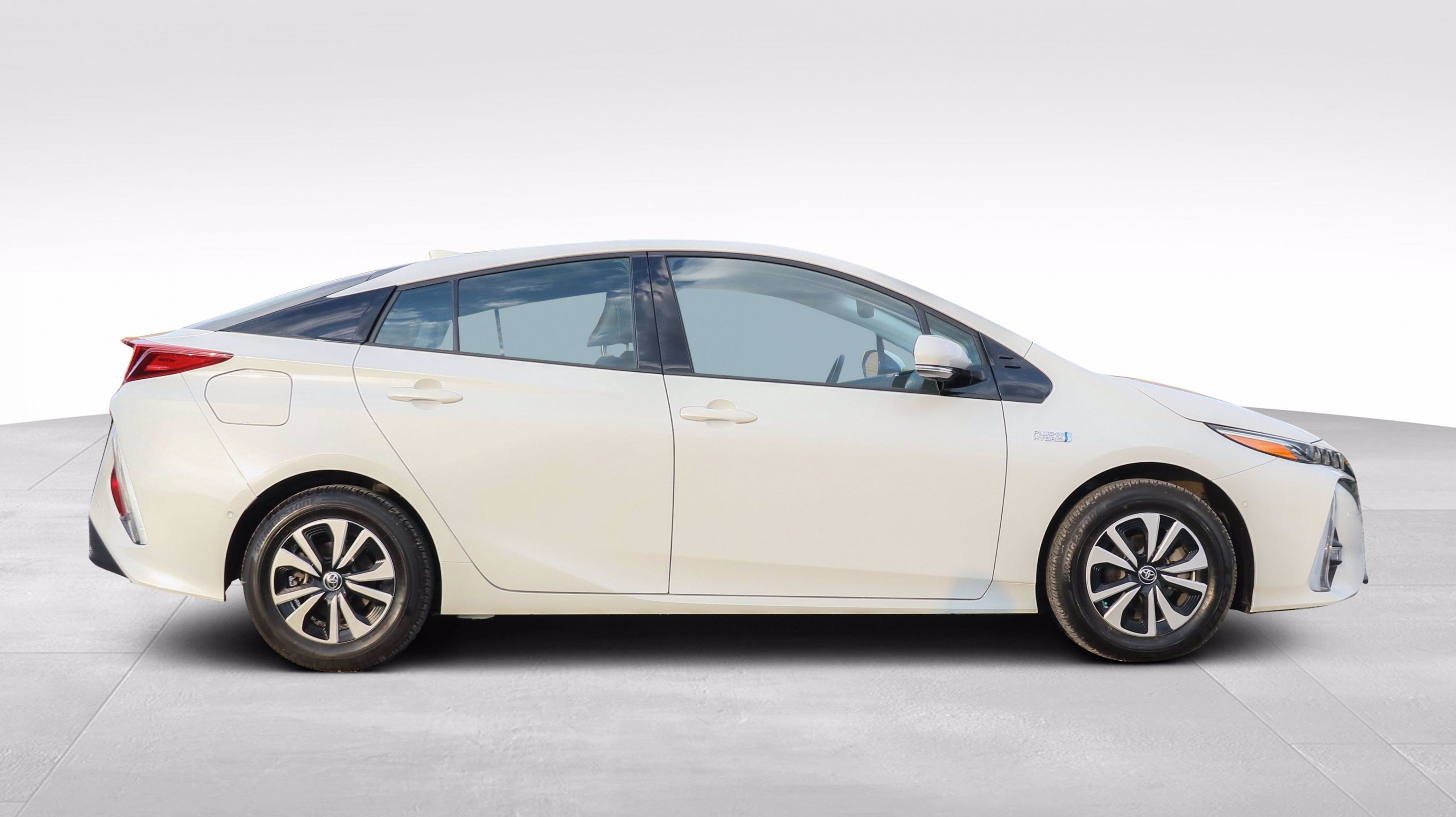 Toyota Prius 2018 GR. TECHNO | TOUT EQUIP - GPS - TRES ECONOMIQUE ...