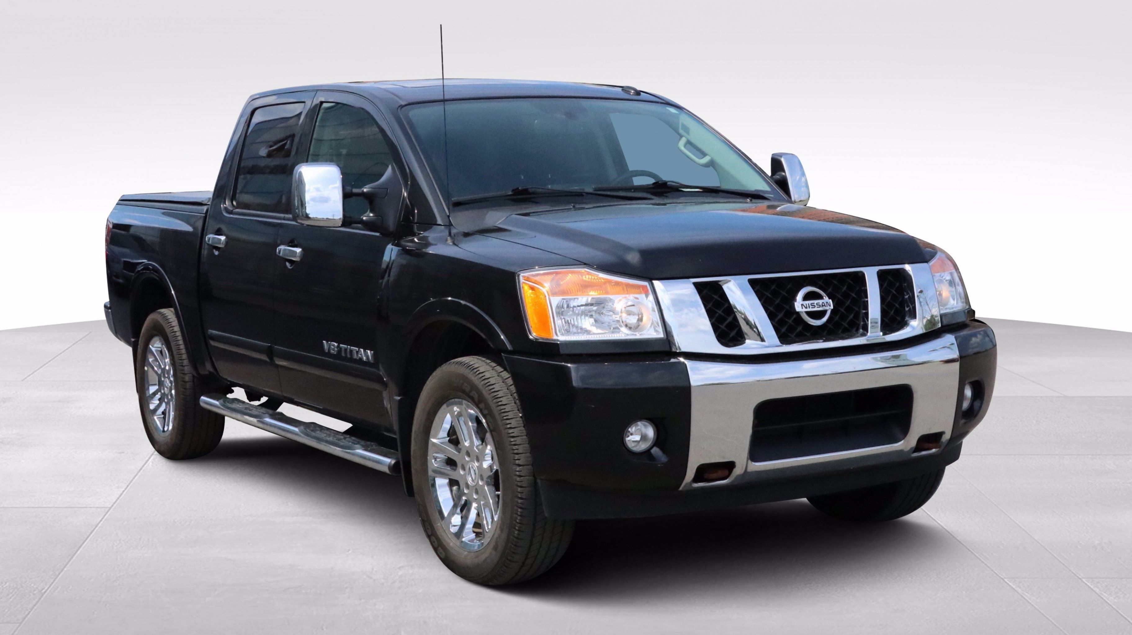 Nissan Titan 2015 SL CUIR TOIT NAVI CREW CAB usagée et d’occasion à ...