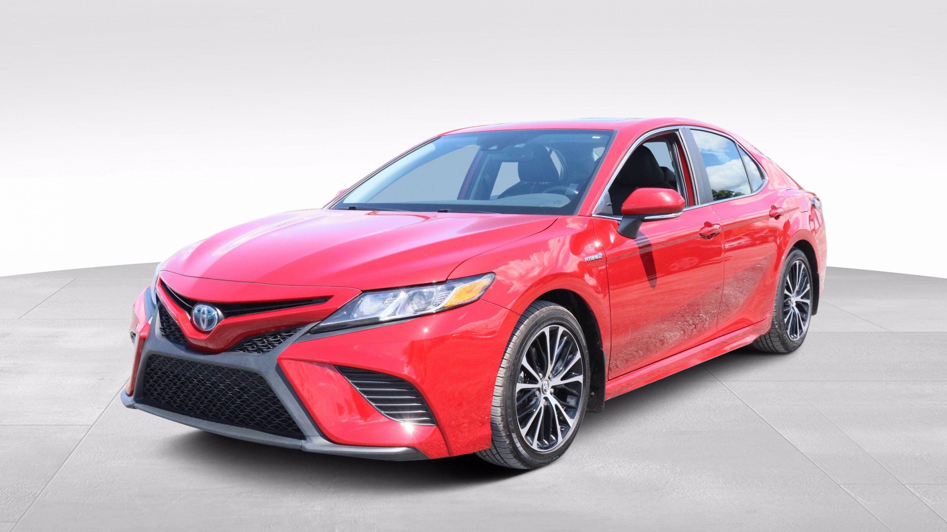 Toyota Camry 2019 Hybrid SE - SOFTEX - SIÈGES CHAUFFANTS - MAGS - TO ...