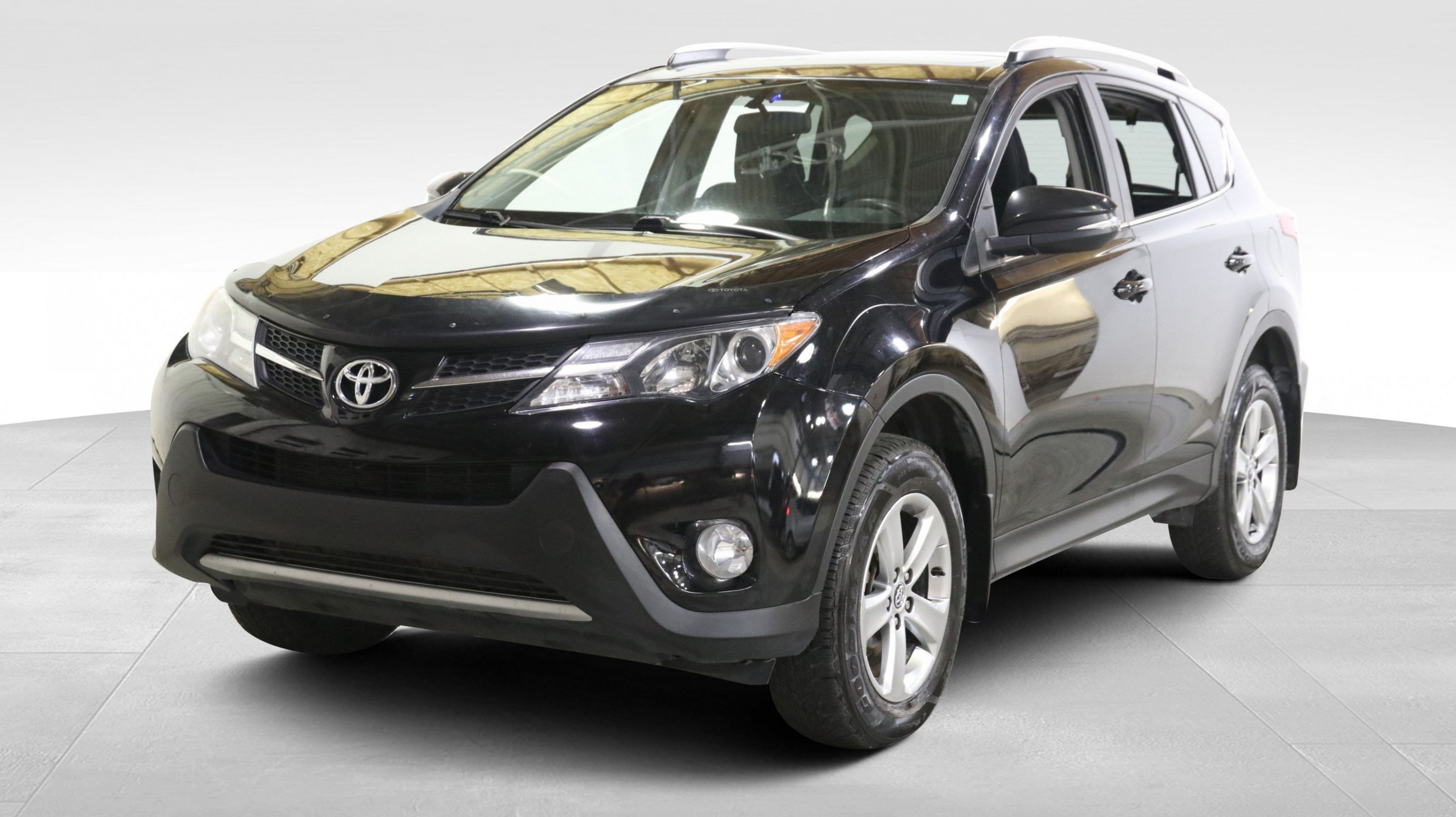 Toyota Rav 4 2015 XLE AWD A/C TOIT MAGS CAM RECUL BLUETOOTH usagée et d ...