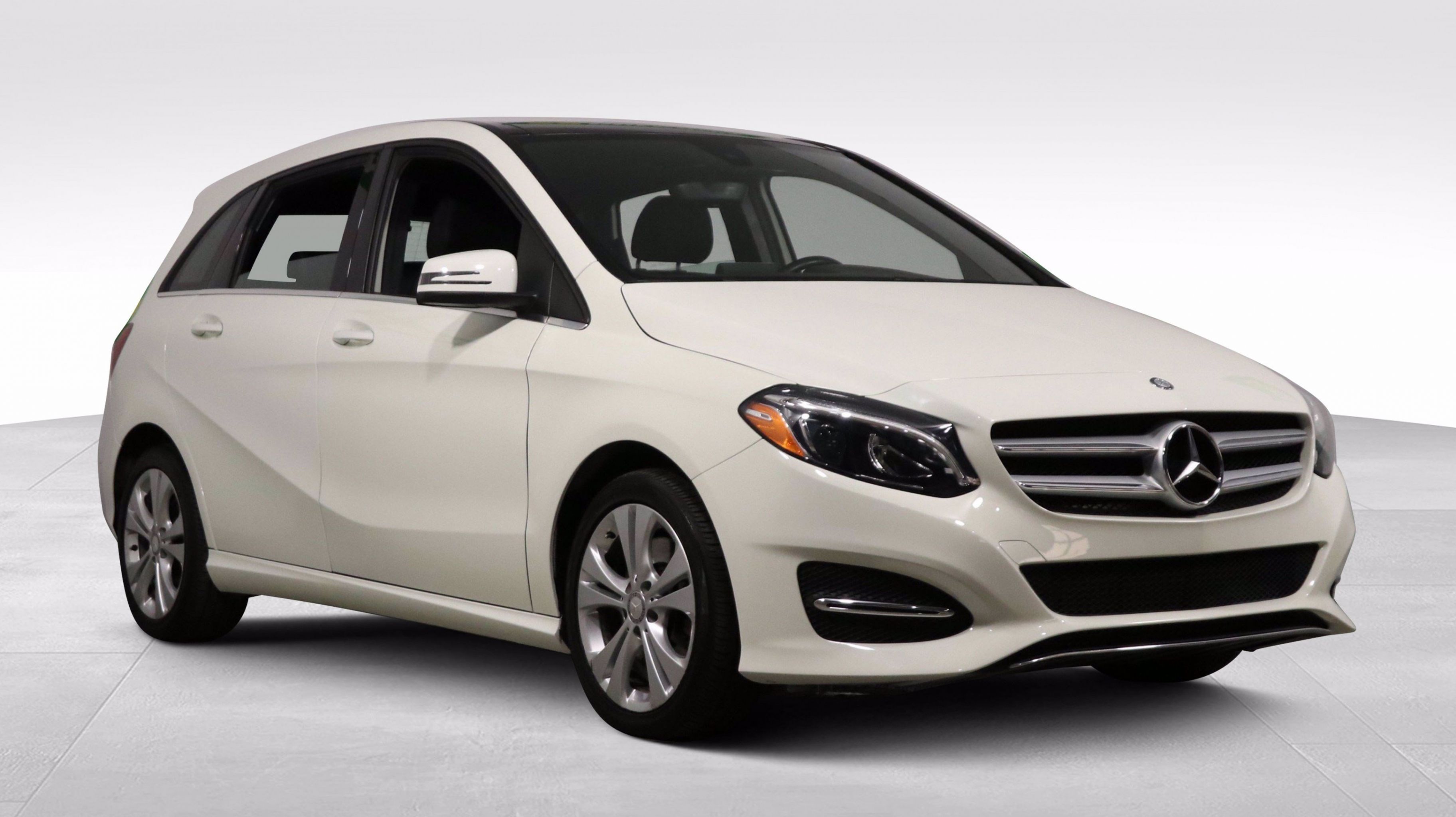 Mercedes Benz B200 2016 B 250 Sports Tourer A/C CUIR TOIT NAVIGATION ...