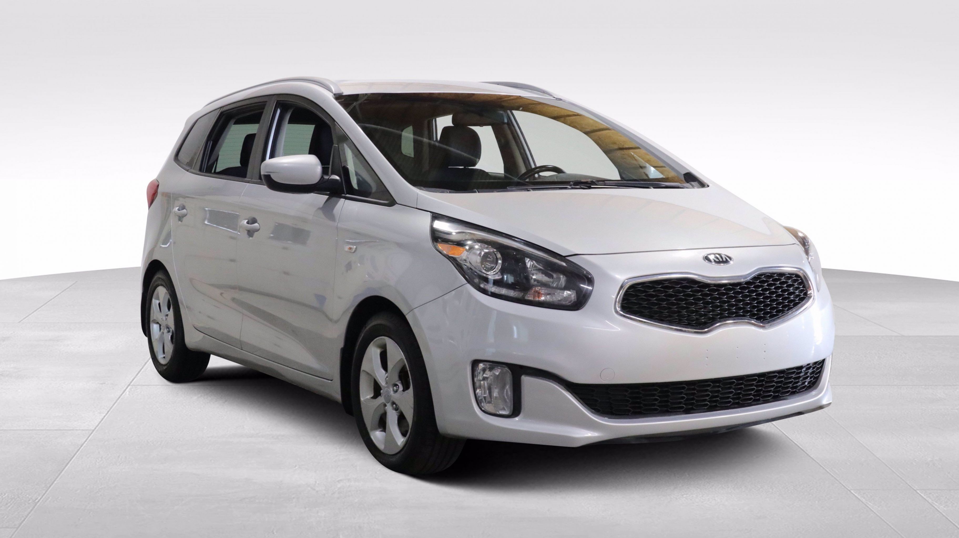 Kia Rondo 2016 LX AUTO AC GR ELECT MAGS BLUETOOTH usagée et d’occasion ...