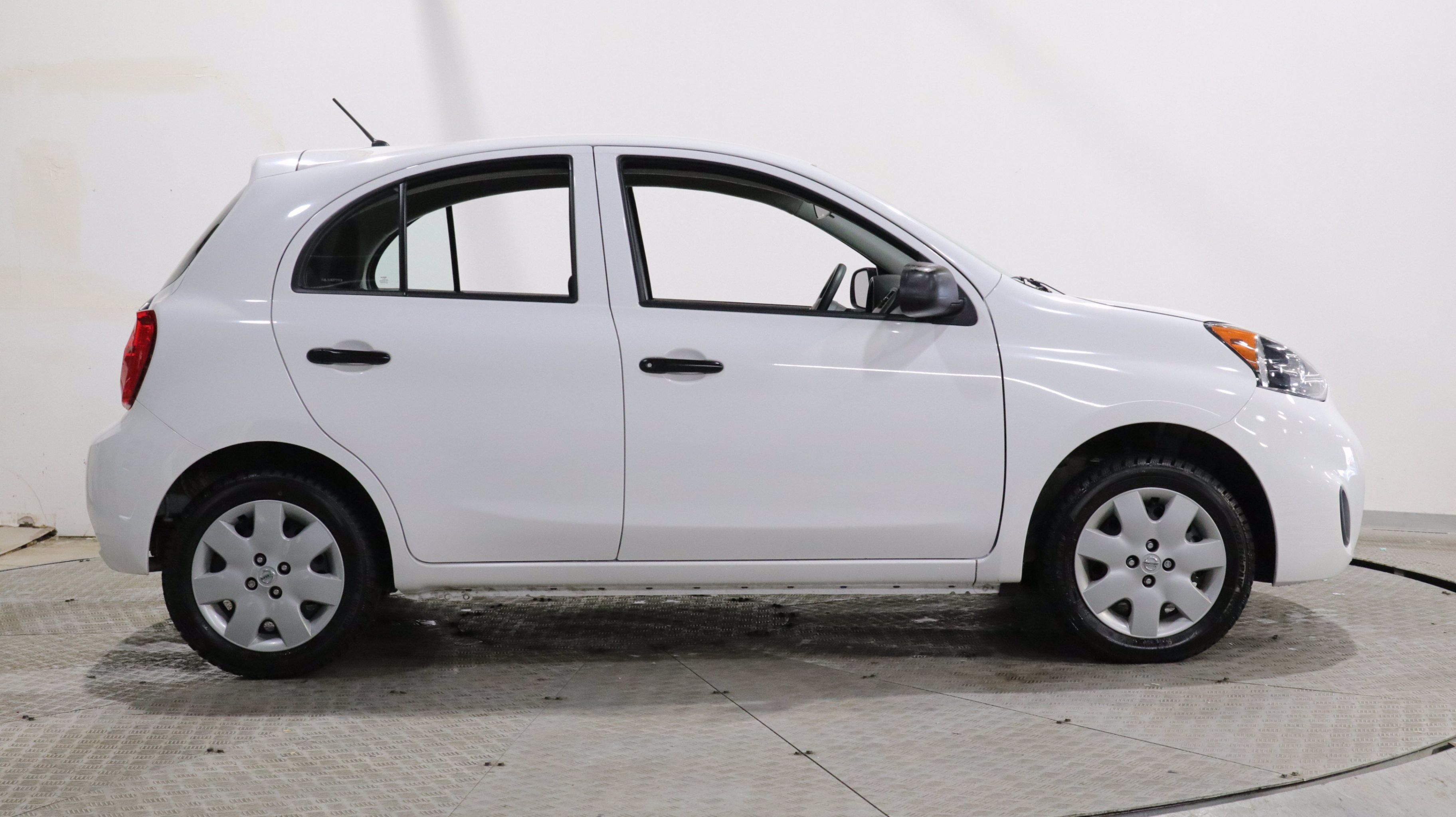 Nissan MICRA 2019 S AM/FM AUX BLUETOOTH BAS KILOMÈTRES usagée et d ...