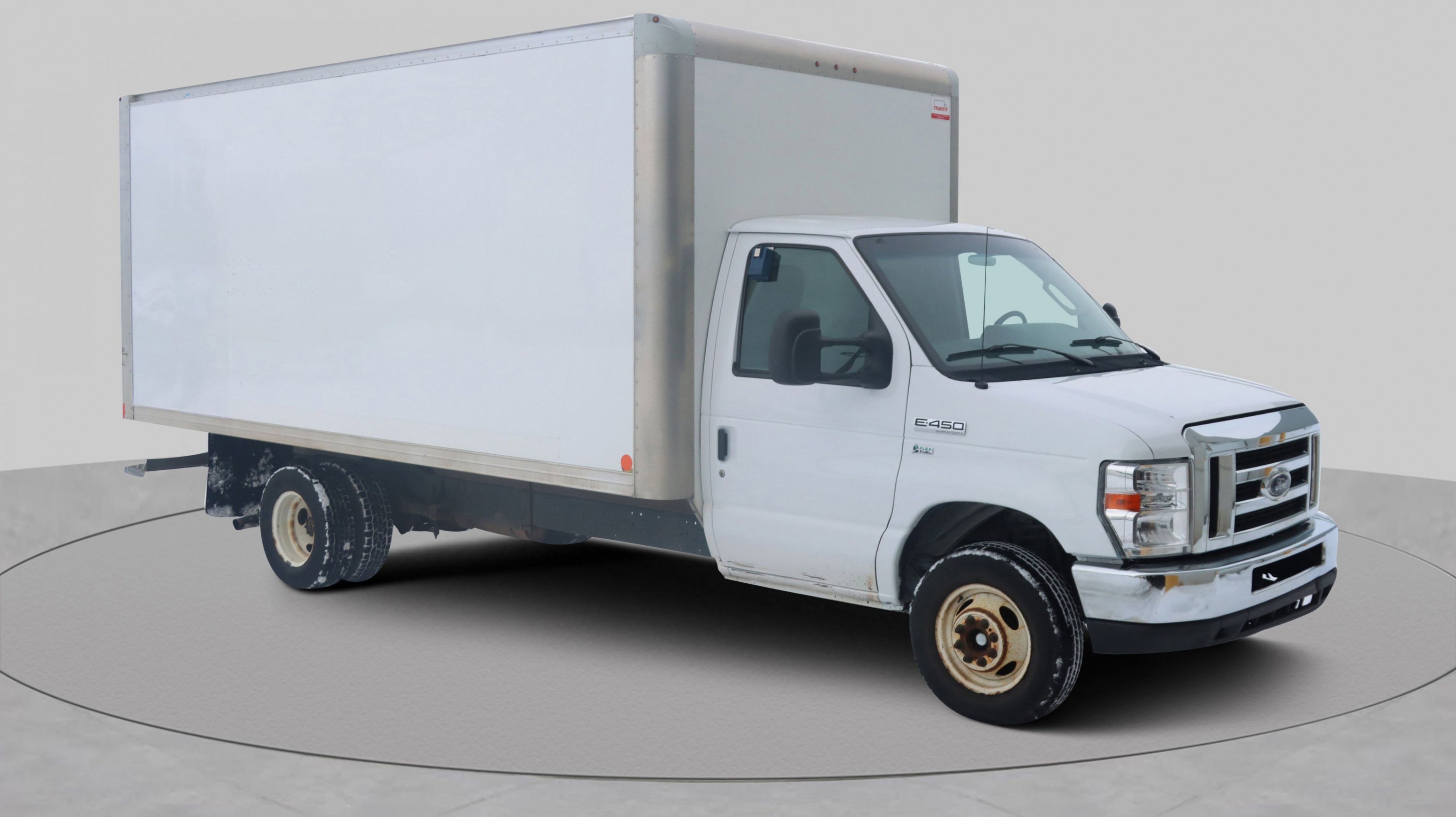 Ford E450 2019 E-450 DRW 158" WB AUTO A/C usagée et d’occasion à vendre ...