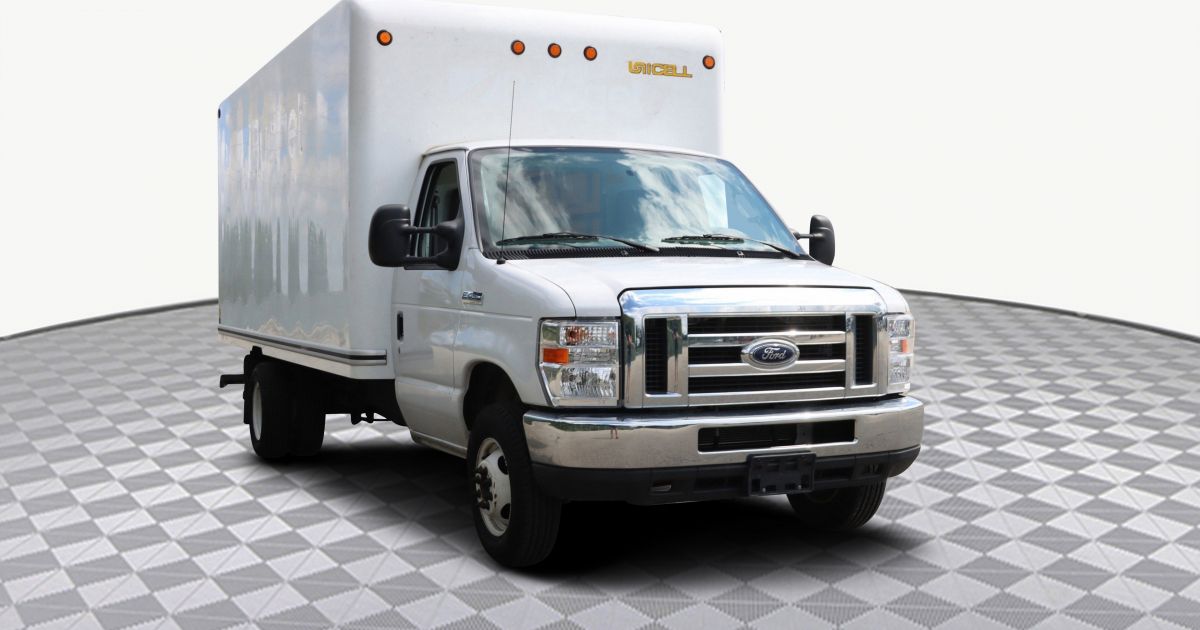 Used 2019 Ford E450 E-450 DRW 158" WB AUTO A/C for sale at HGregoire
