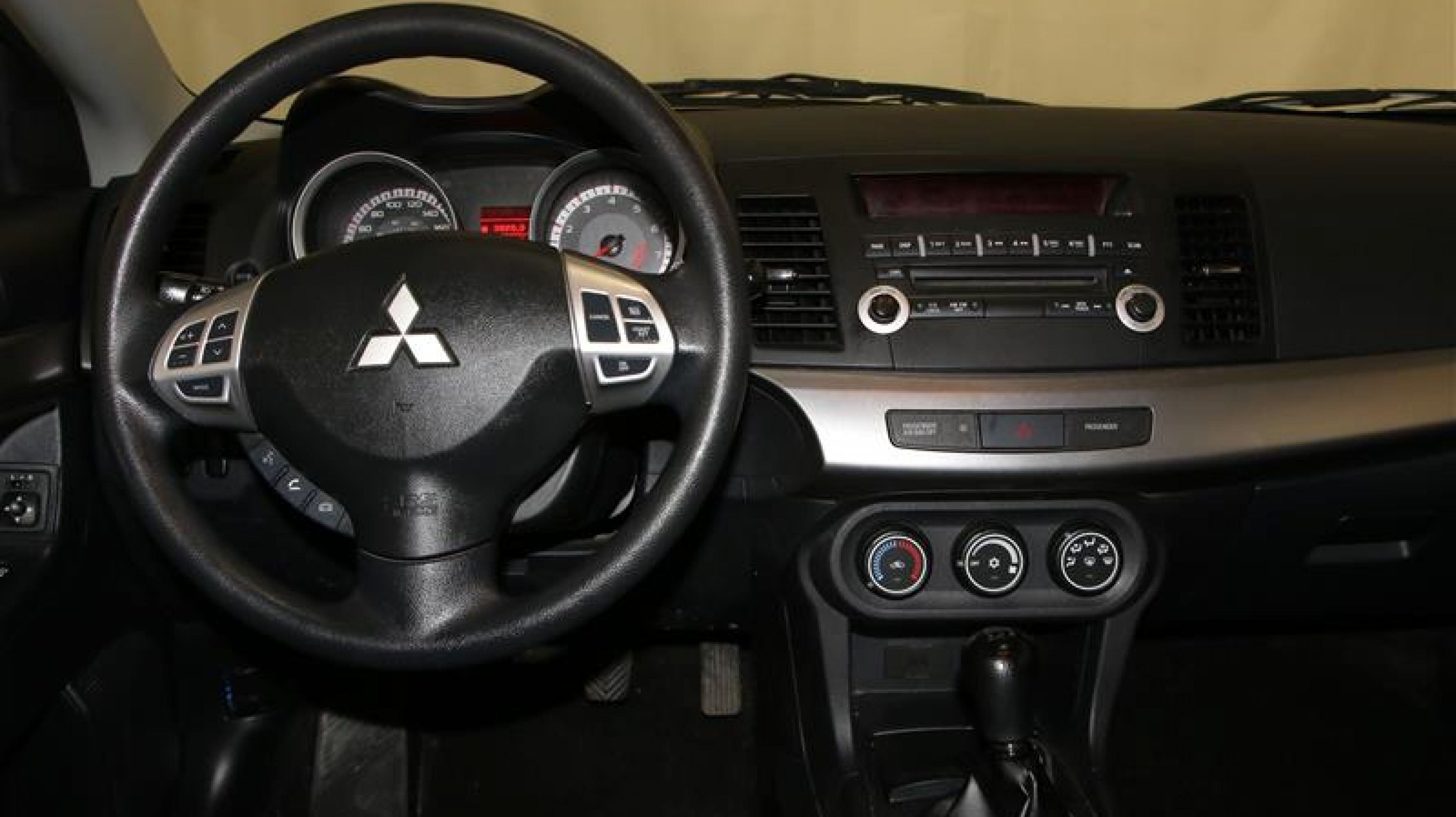 Used 2009 Mitsubishi Lancer SE for sale at HGregoire