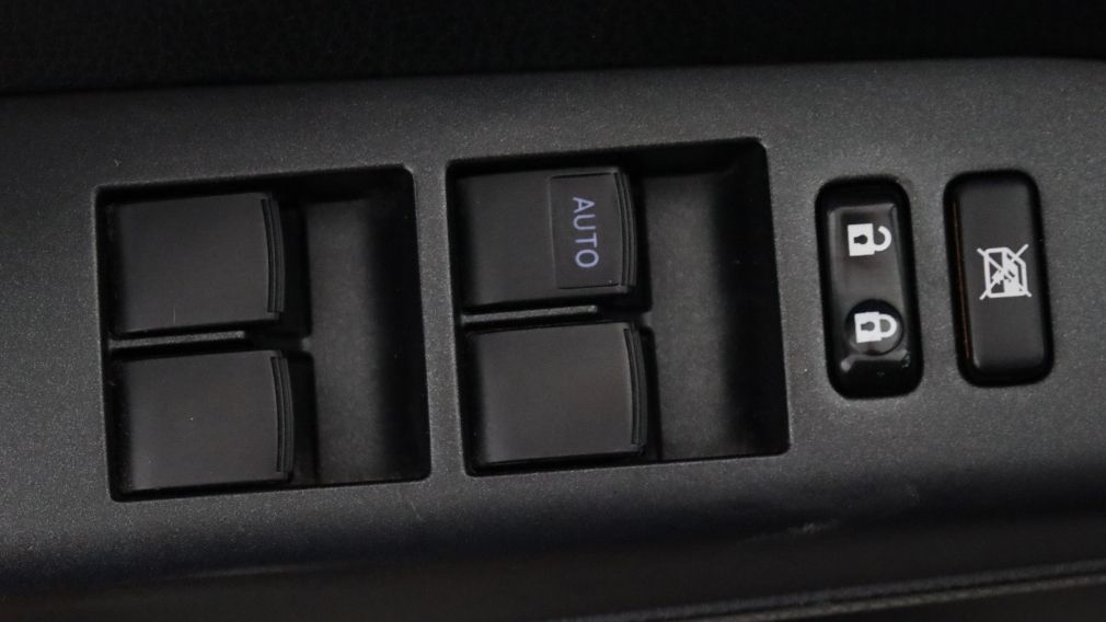 Toyota RAV4 Hybrid 2017 LE+ usagée et d’occasion à vendre chez HGregoire