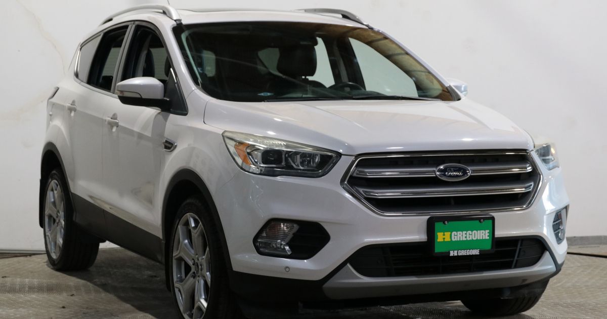 Ford Escape 2017 Titanium 4WD AUTO AC GR ELEC MAGS TOIT CAM RECULE ...