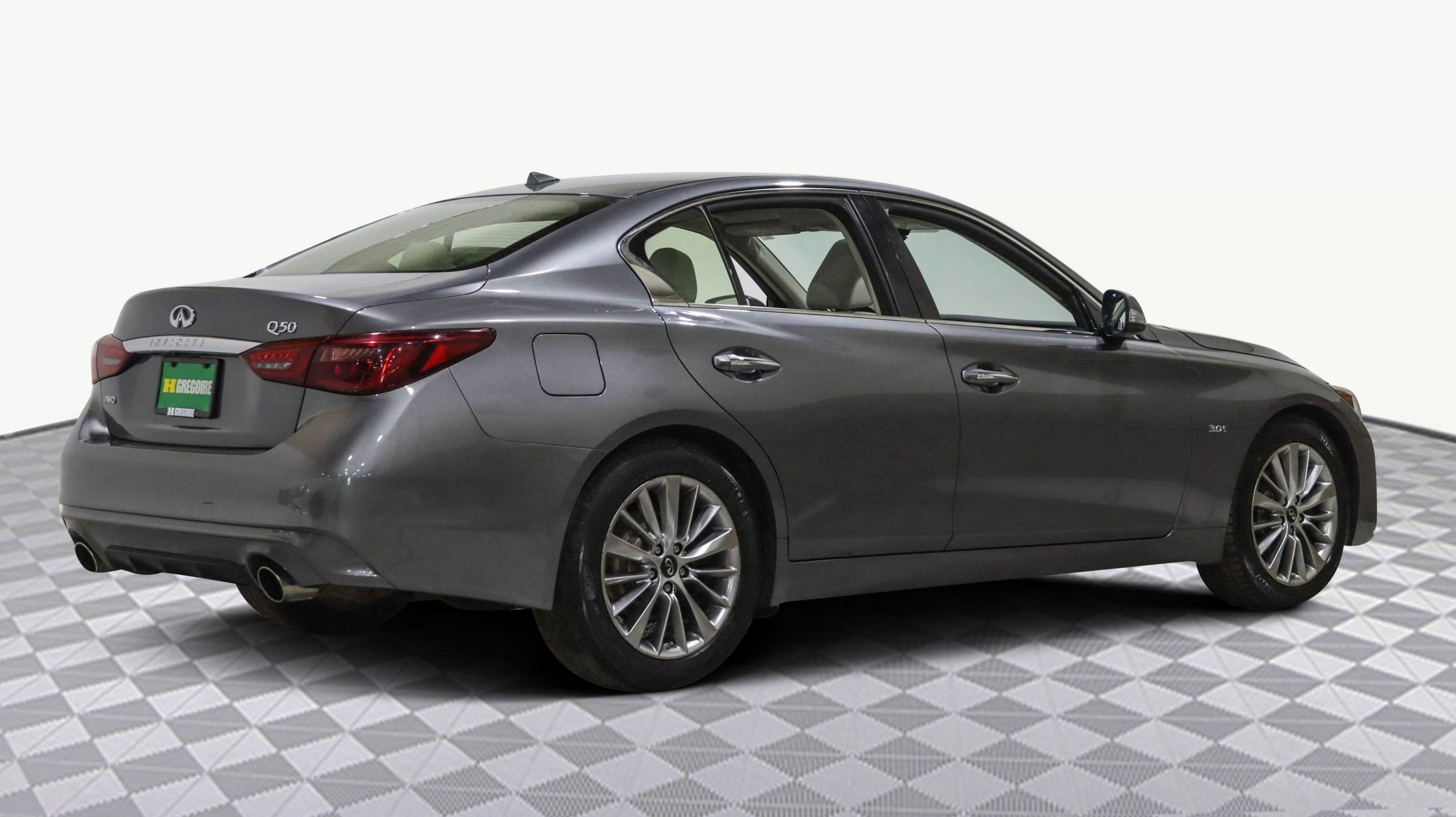 Infiniti Q50 2018 3.0t LUXE V6 TURBO AWD CUIR TOIT MAGS NAV usagée et d ...