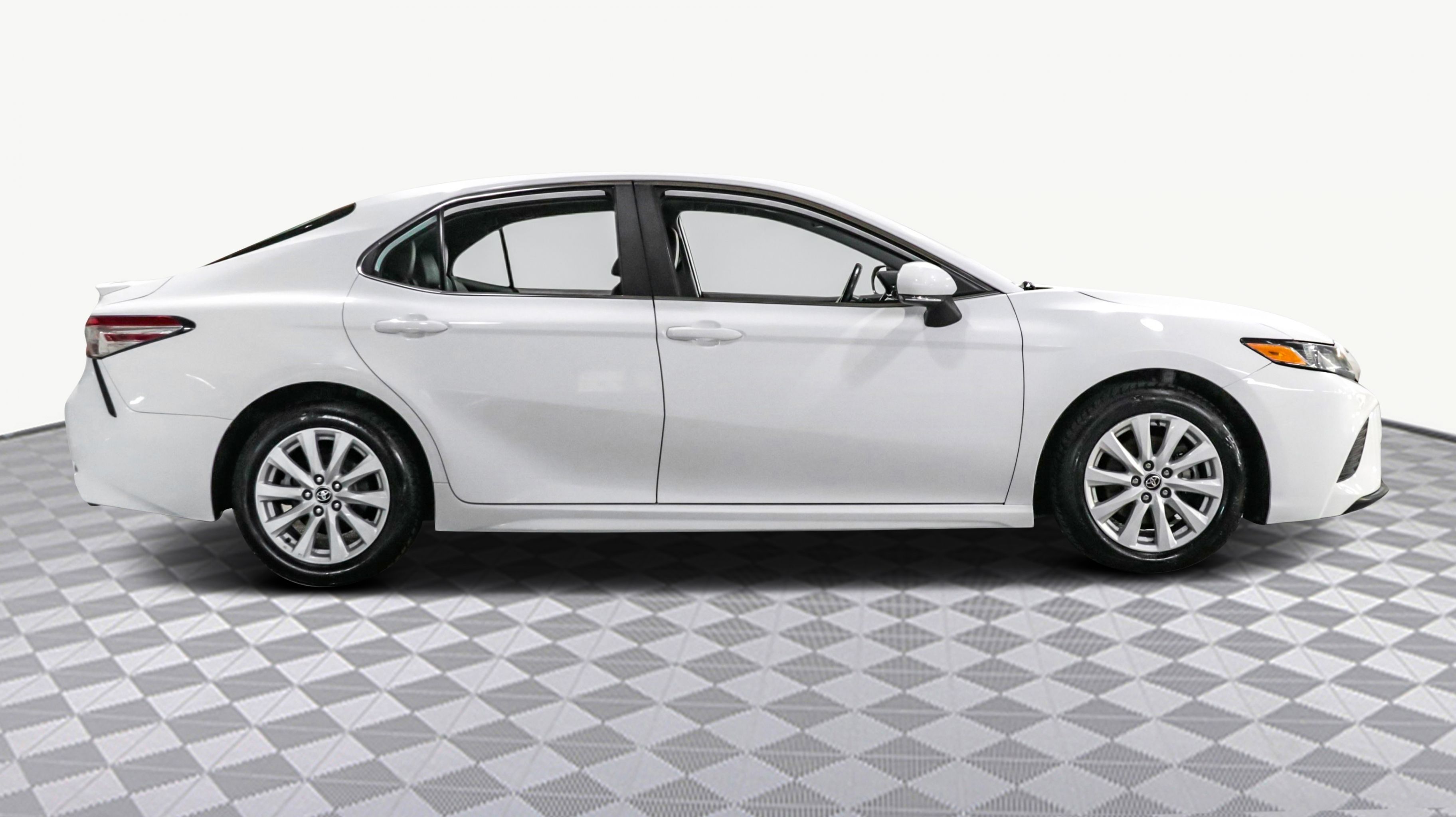 Toyota Camry 2020 SE AUTO AC GR ELECT MAGS CAMERA RECUL BLUETOOTH ...