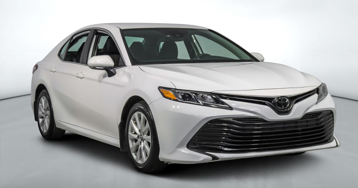 Toyota Camry 2019 LE AUTO A/C GR ELECT MAGS CAM RECUL BLUETOOTH usagée ...