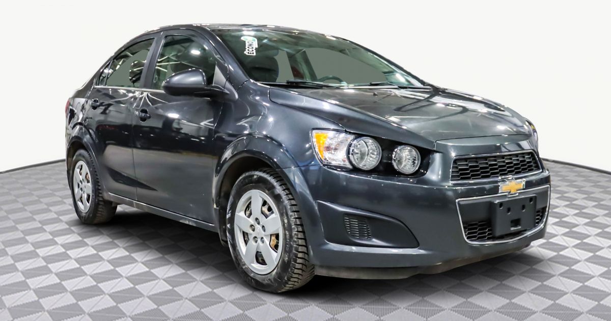 Chevrolet Sonic 2016 LT AUTO GR ÉLEC A/C MAGS CAMÉRA DE RECUL usagée et ...