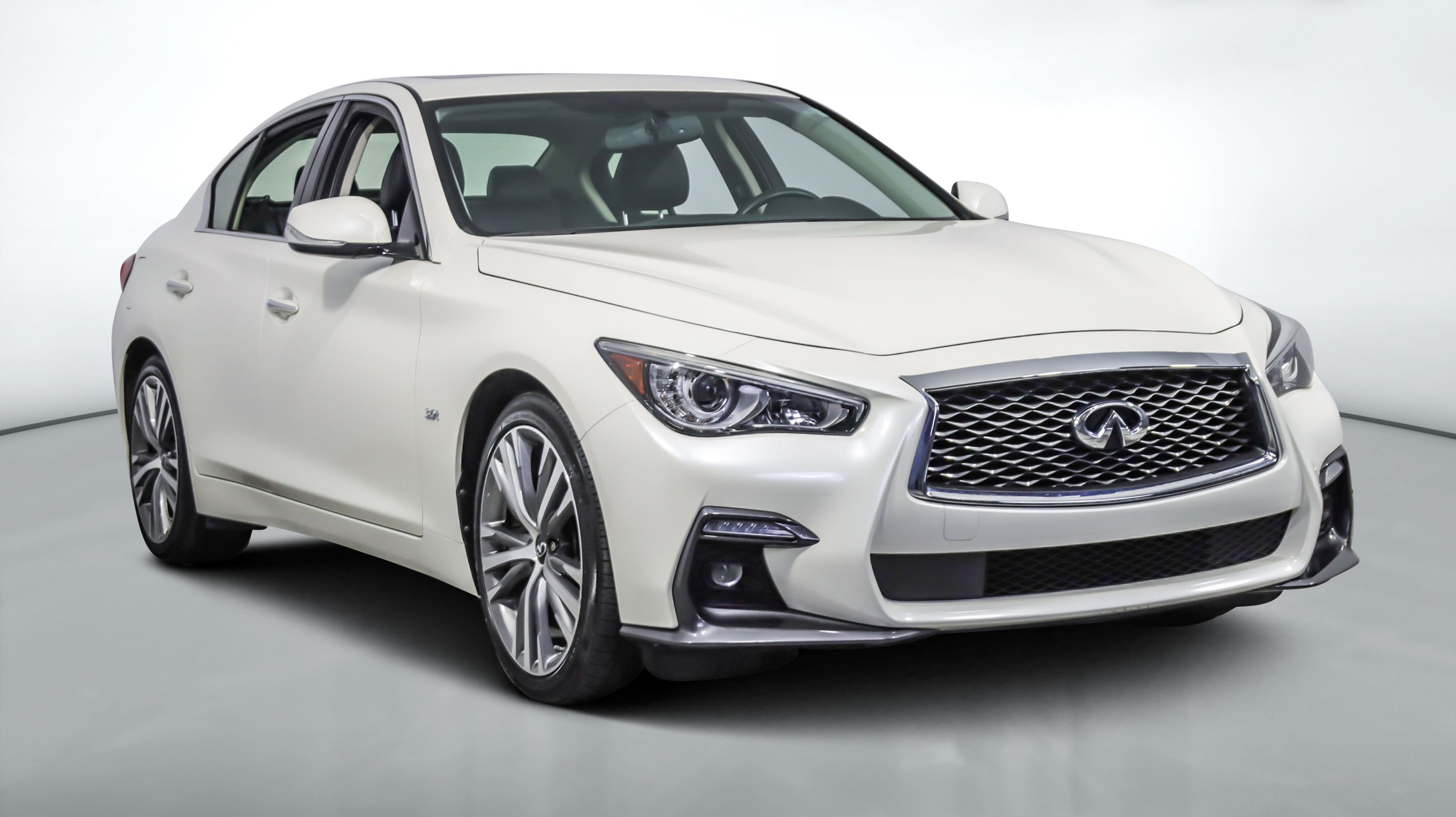 Infiniti Q50 2020 Signature Edition AUTO NAVY MAGS CUIR TOIT CAM usagée ...