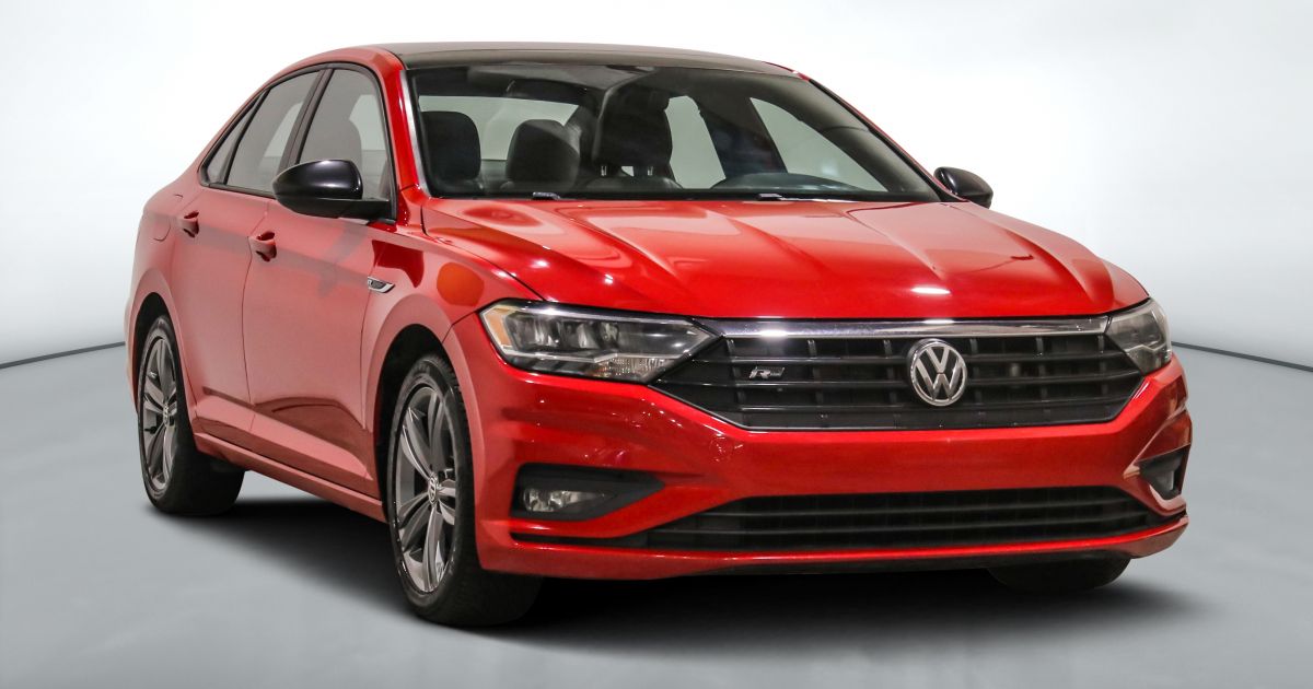 Volkswagen Jetta 2019 HIGHLINE R-LINEAUTO A/C CUIR TOIT MAGS CAM RECULE ...