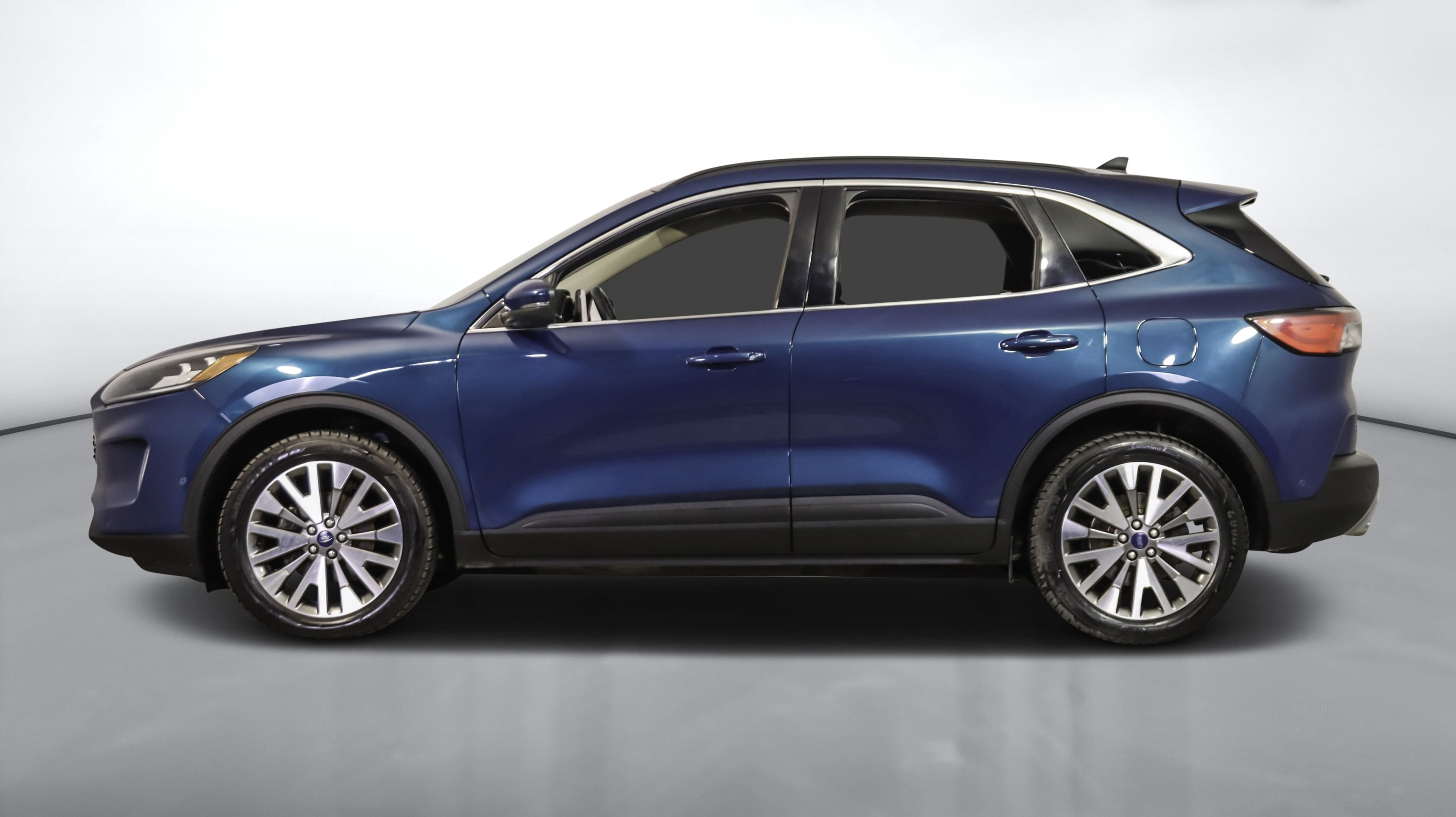 Ford Escape 2020 Titanium Hybrid AWD AUTO A/C CUIR TOIT NAV MAGS CA ...