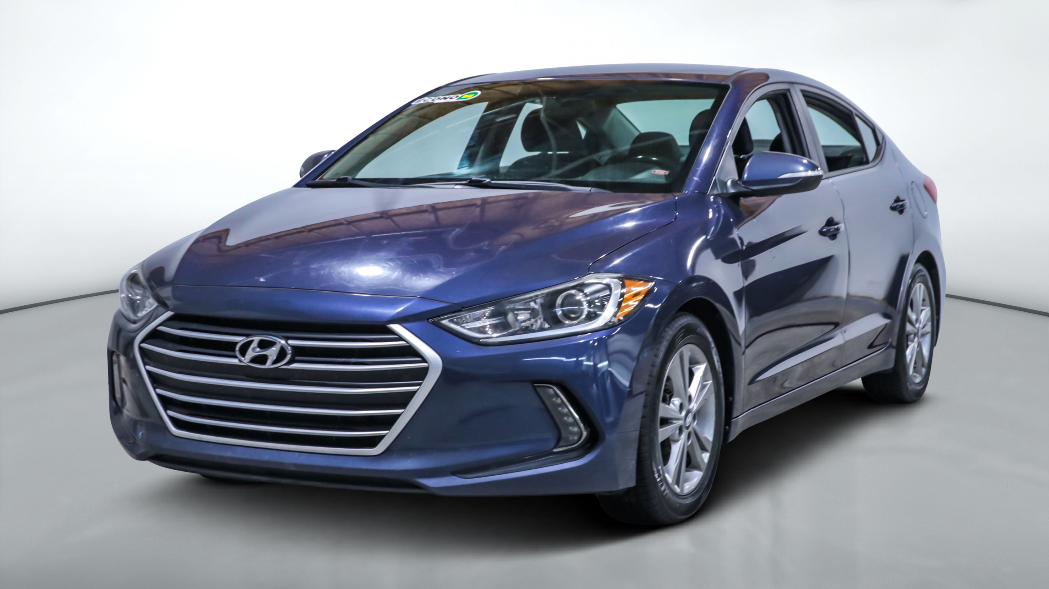 Hyundai Elantra 2017 GL MAGS GR ÉLEC A/C BLUETOOTH usagée et d’occasion ...