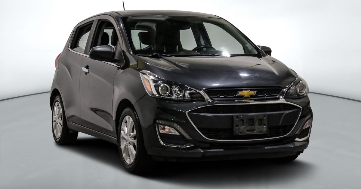 Chevrolet Spark 2020 LT AUTO AC GR ELE CUIR TOIT MAGS CAM REC BLUETOOTH ...