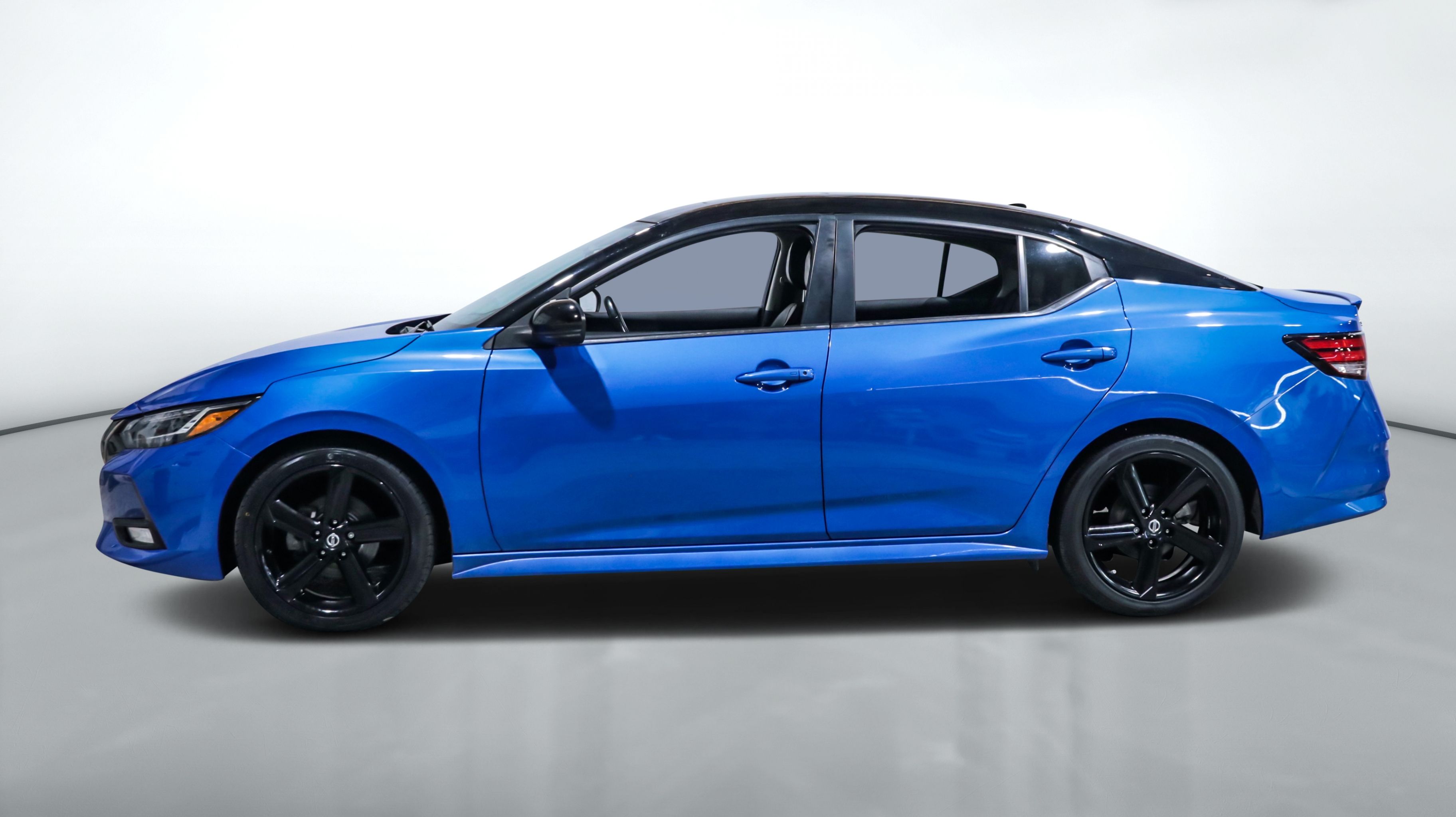 Nissan Sentra 2022 SR AUTO AC CUIR TOIT MAGS CAM RECULE BLUETOOTH ...