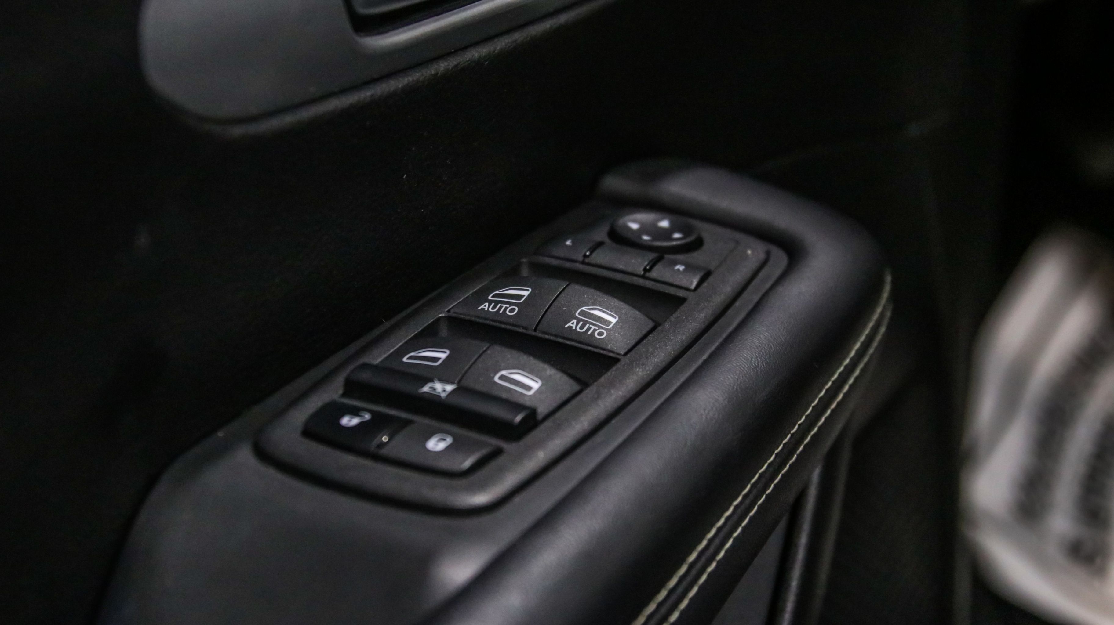 Chrysler Pacifica 2023 AWD AUTO A/C CUIR TOIT GR ELECT MAGS CAMERA DE ...