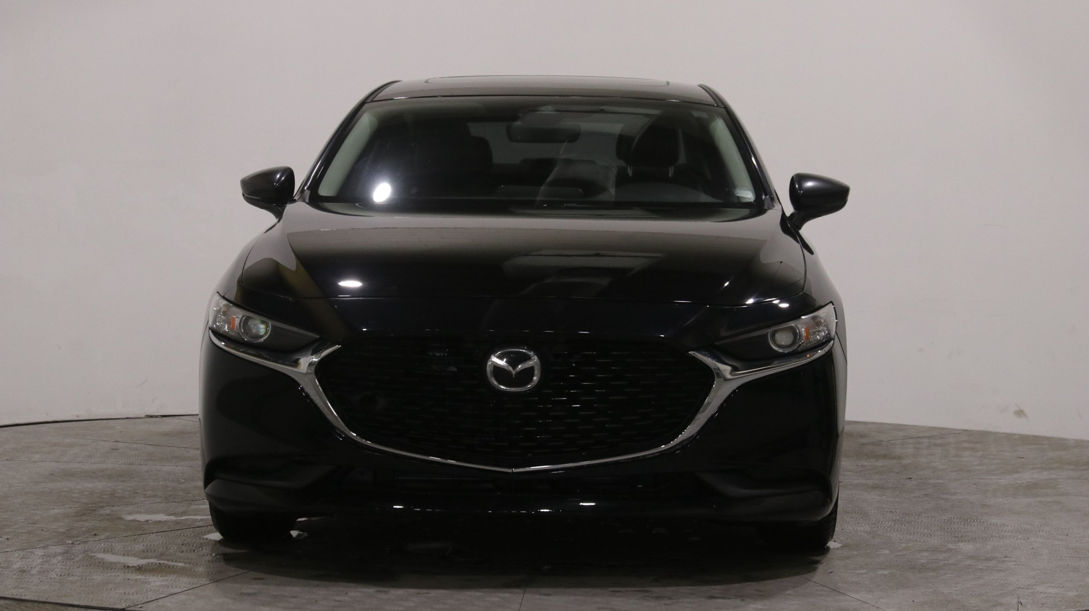 Mazda 3 2019 AWD AUTO A/C CUIR GR ELECT MAGS CAMERA DE RECUL BL usagée ...