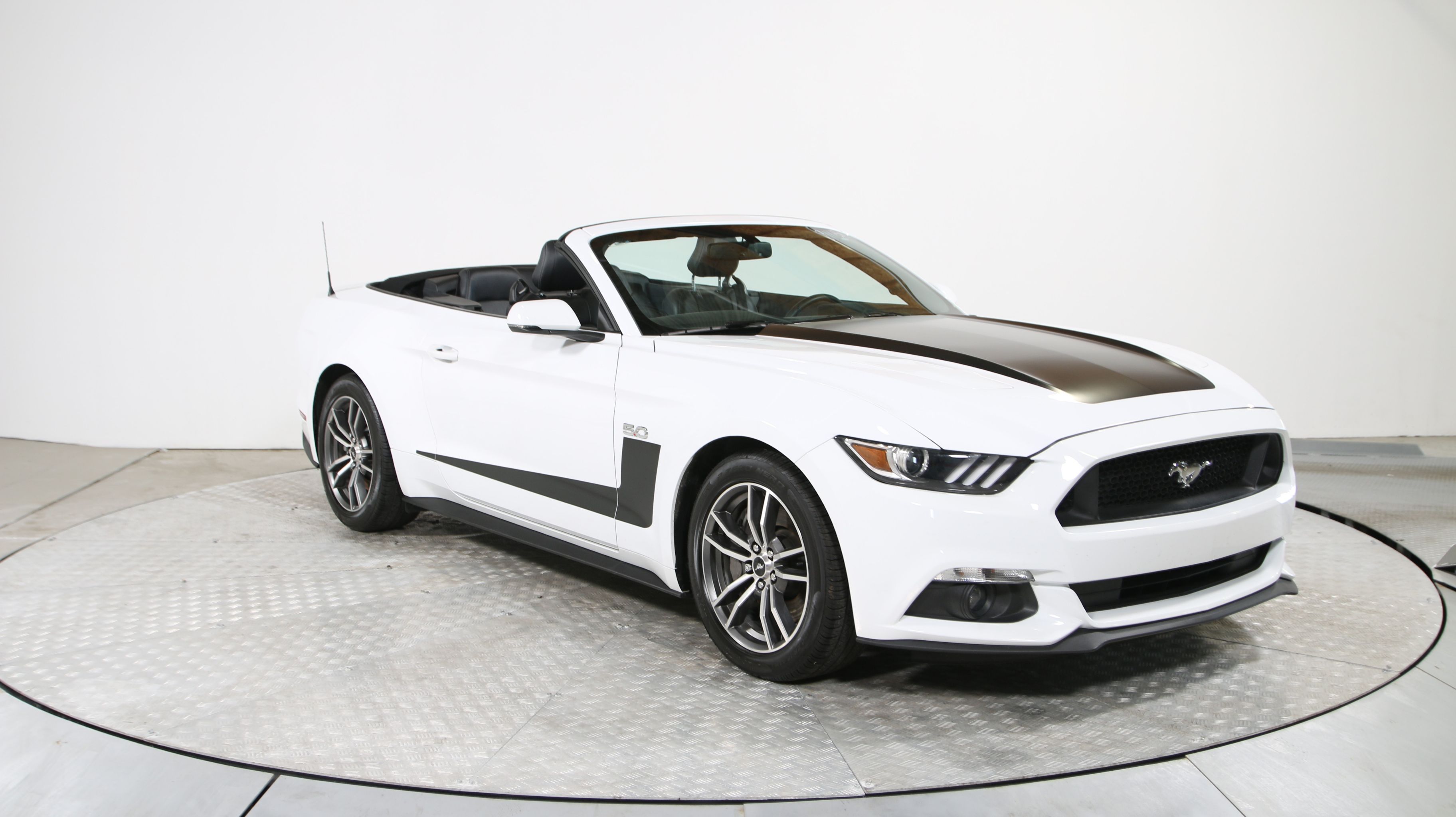 Ford Mustang 2016 GT Premium DÉCAPOTABLE CUIR AUTO usagée et d’occasion ...