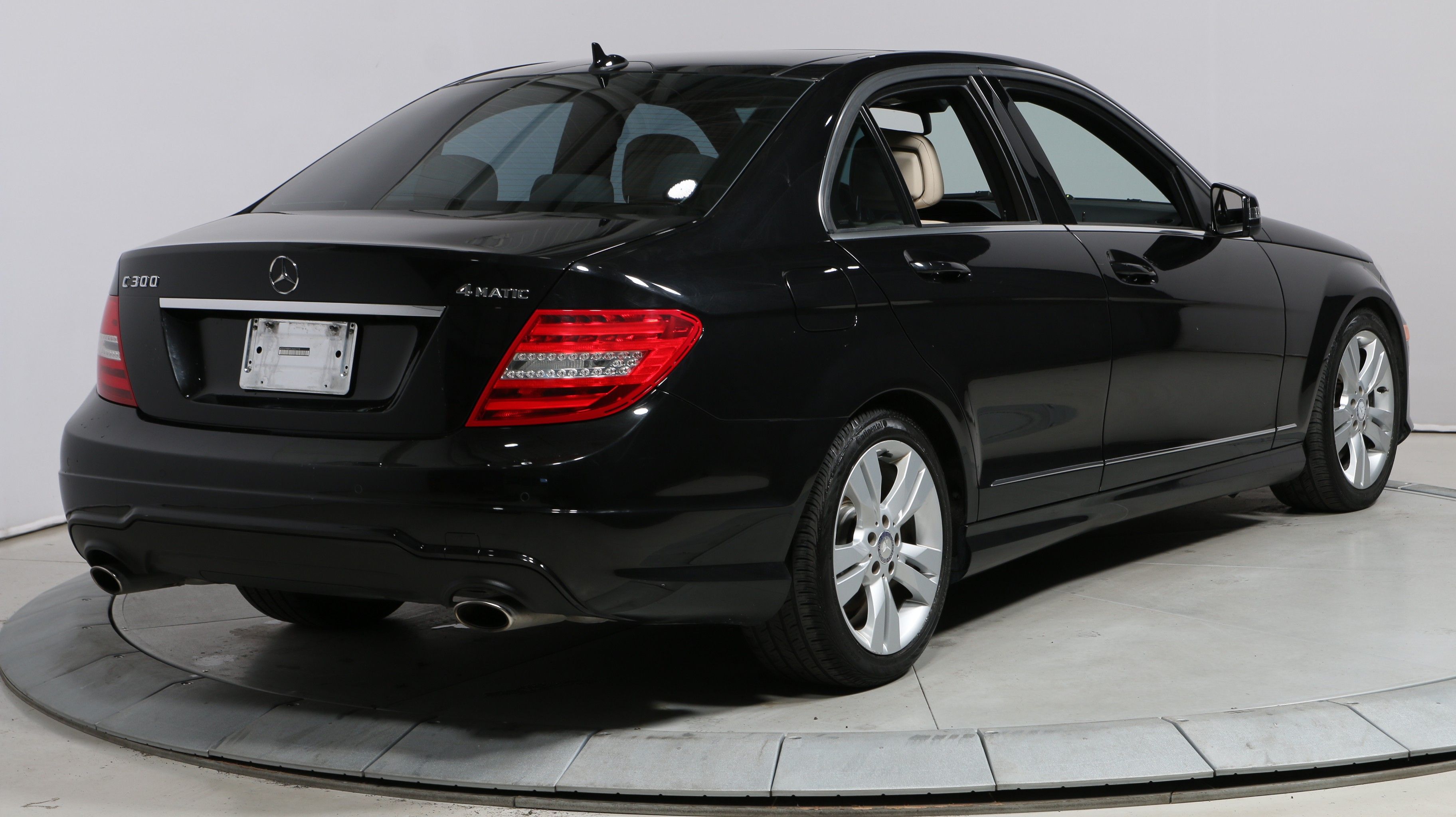 Mercedes Benz C300 2004 4MATIC TOIT CUIR BLUETOOTH MAGS usagée et d ...