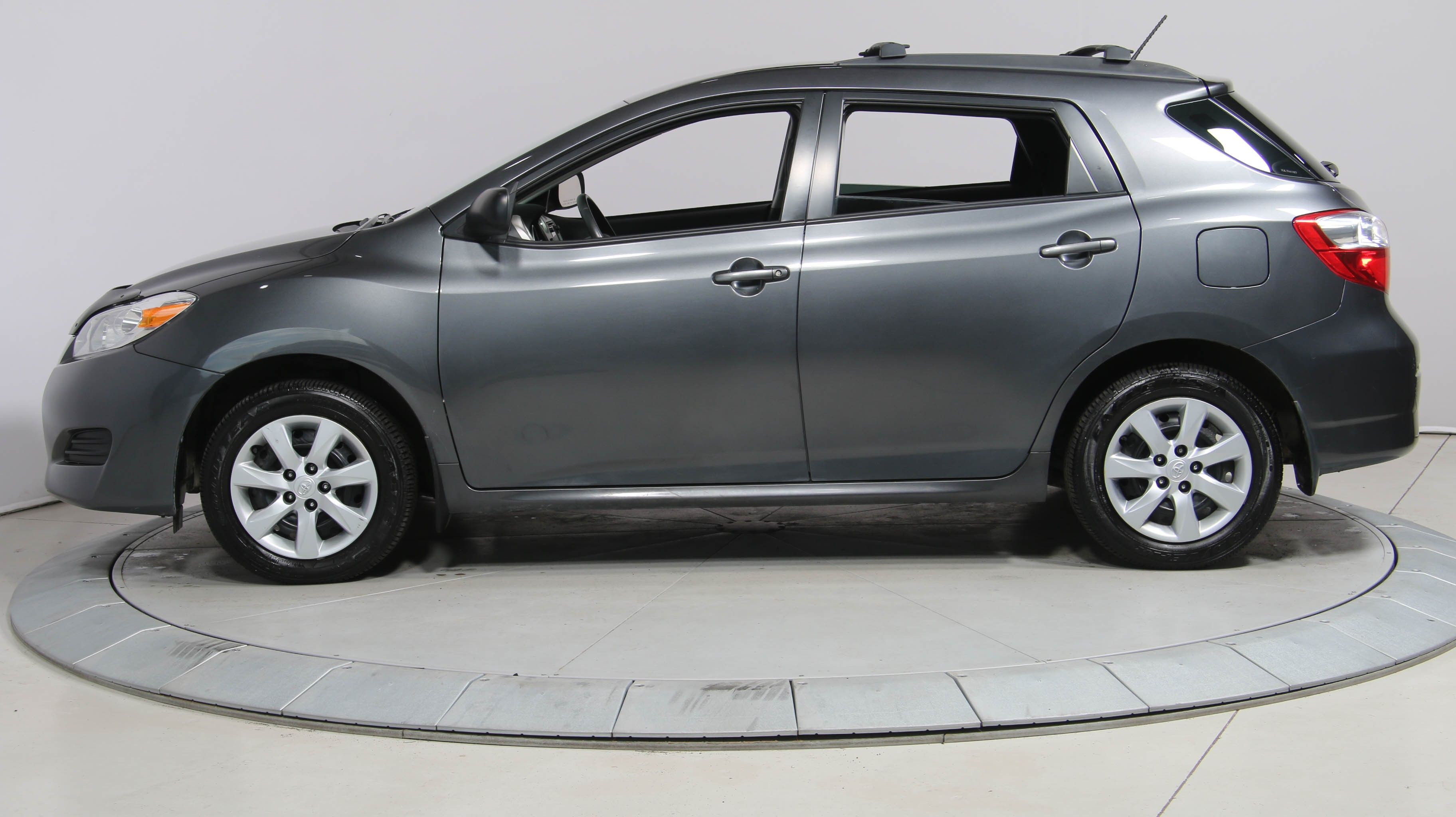 Toyota Matrix 2013 AWD AUTO A/C GR ELECT BLUETHOOT usagée et d’occasion ...
