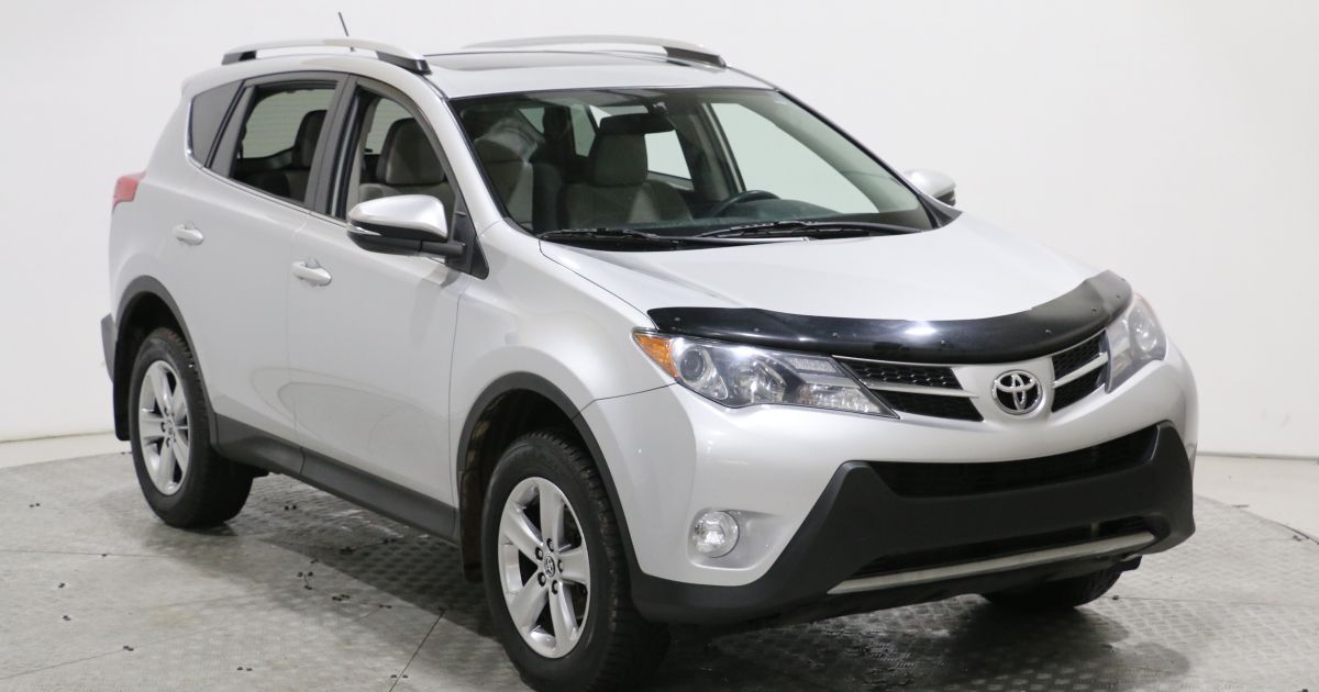 Toyota Rav 4 2015 XLE AWD AUTO A/C TOIT MAGS CAMÉRA RECUL usagée et d ...