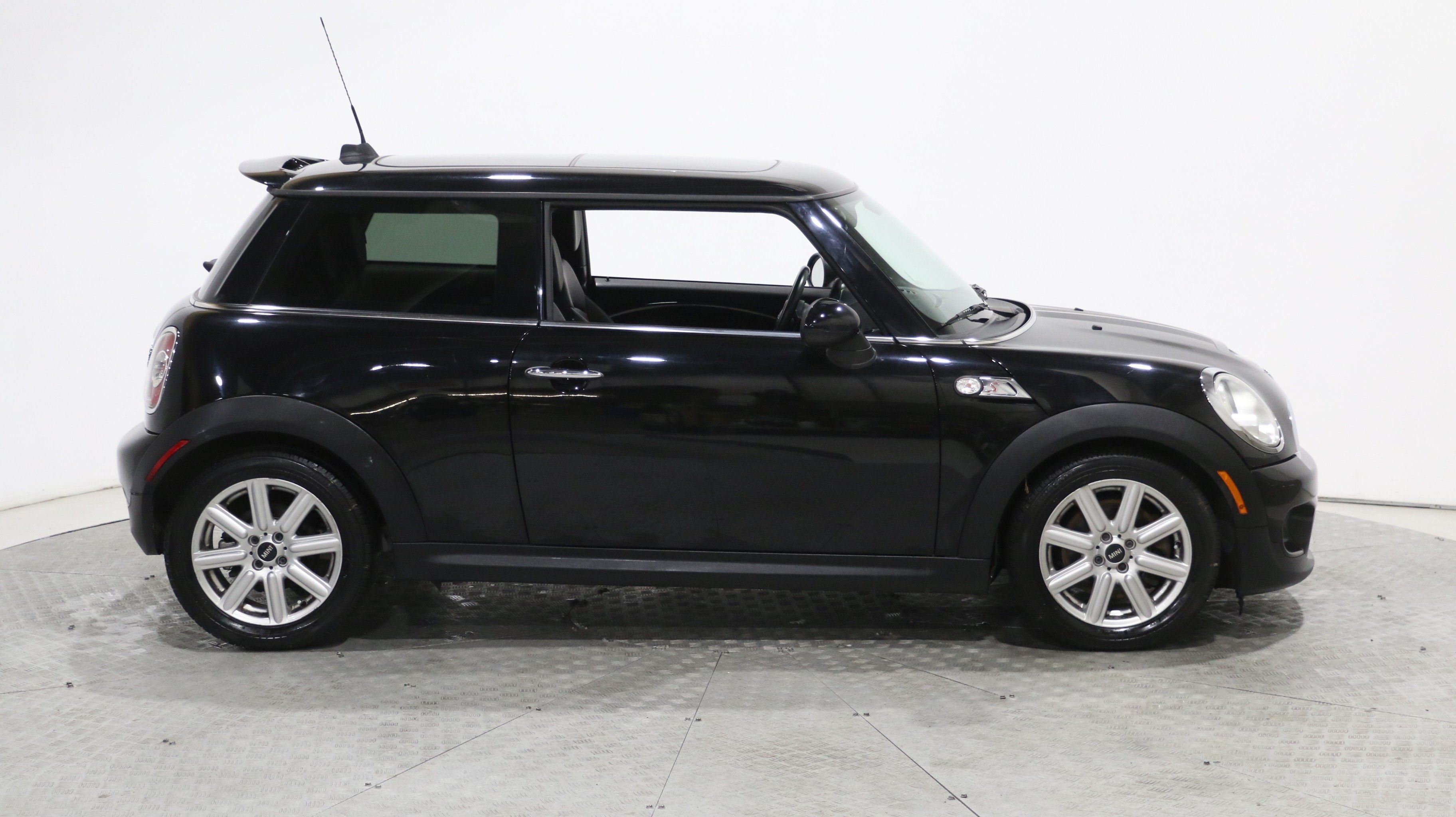 Mini Cooper 2012 S AUTO A/C GR ELECT MAGS TOIT OUVRANT DOUBLE usagée et ...