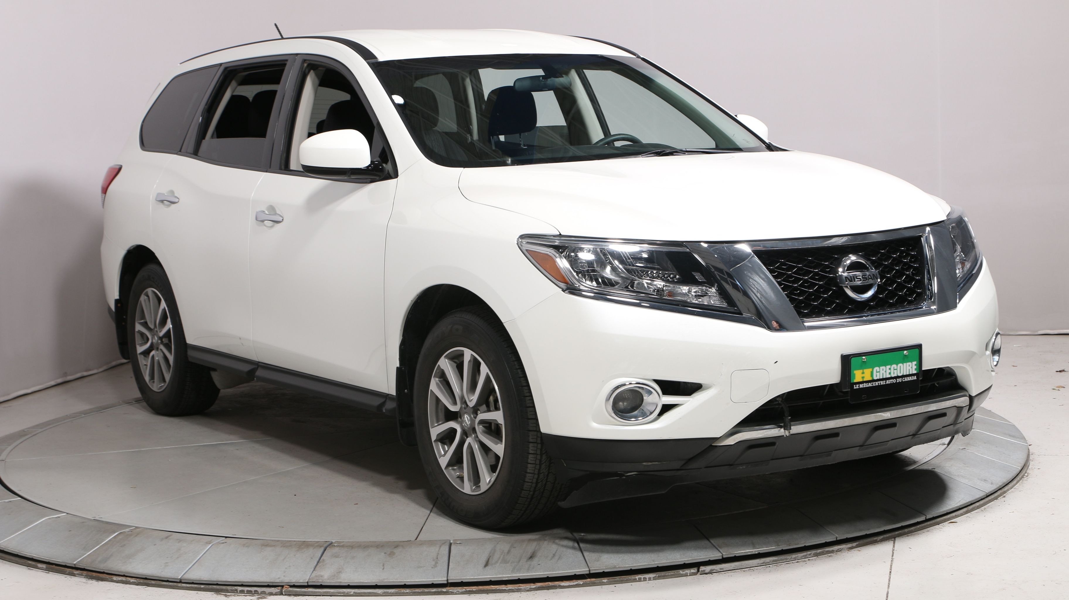 Nissan Pathfinder 2015 S A/C 4X4 7 PLACES GR ELECT MAGS BAS KILOMÉTRAGE ...