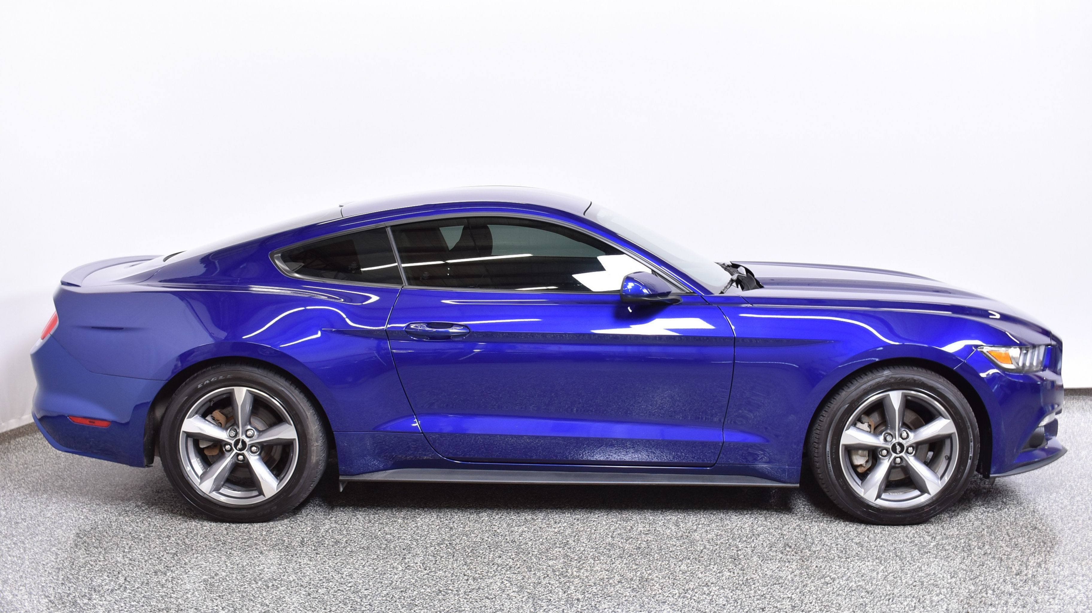 Ford Mustang 2016 V6 Fastback usagée et d’occasion à vendre chez HGregoire