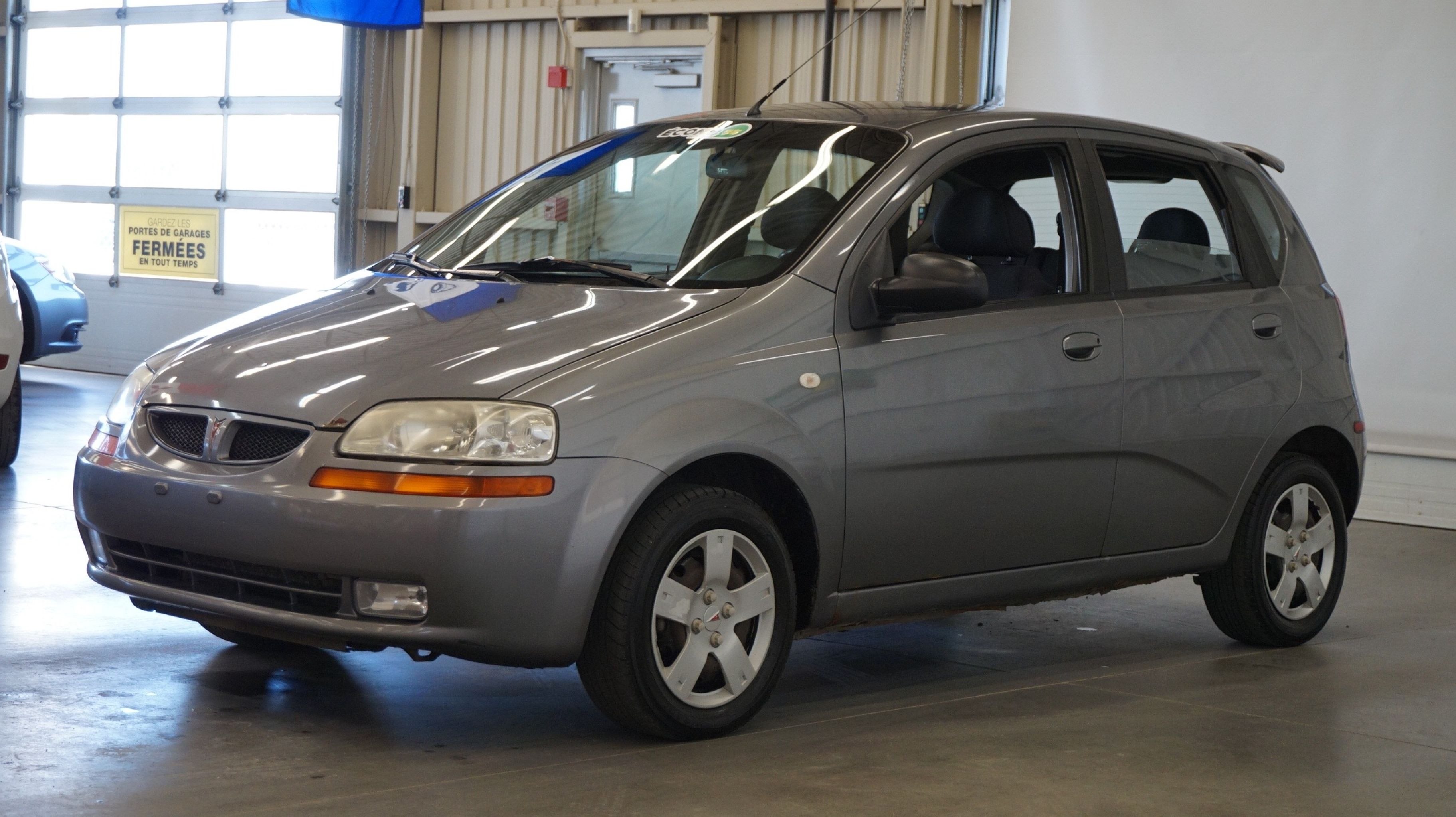 Pontiac Wave 2006 usagée et d’occasion à vendre chez HGregoire