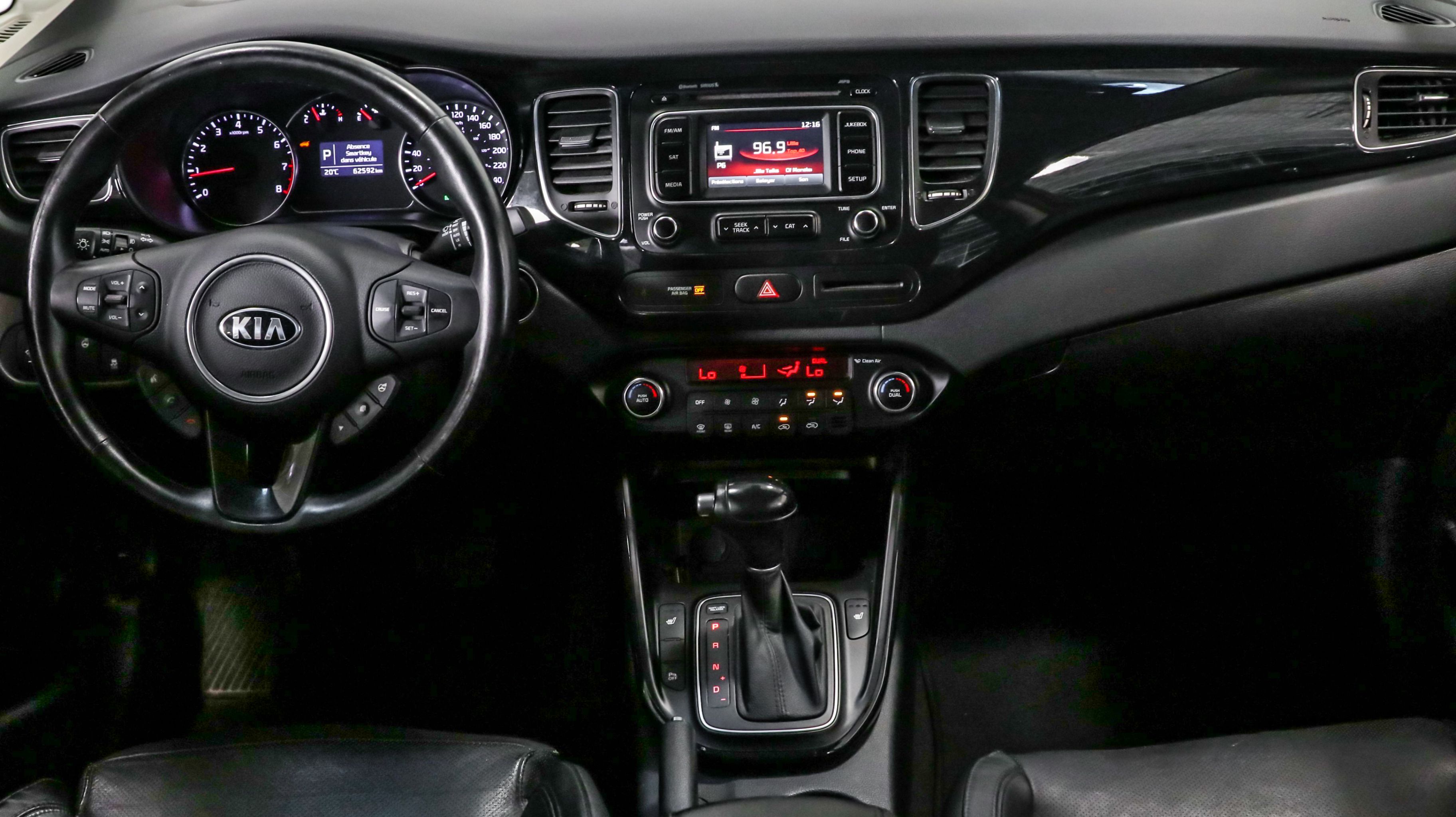 Kia Rondo 2014 EX MAGS CUIR BLUETOOTH SIEGES CHAUFFANT usagée et d ...