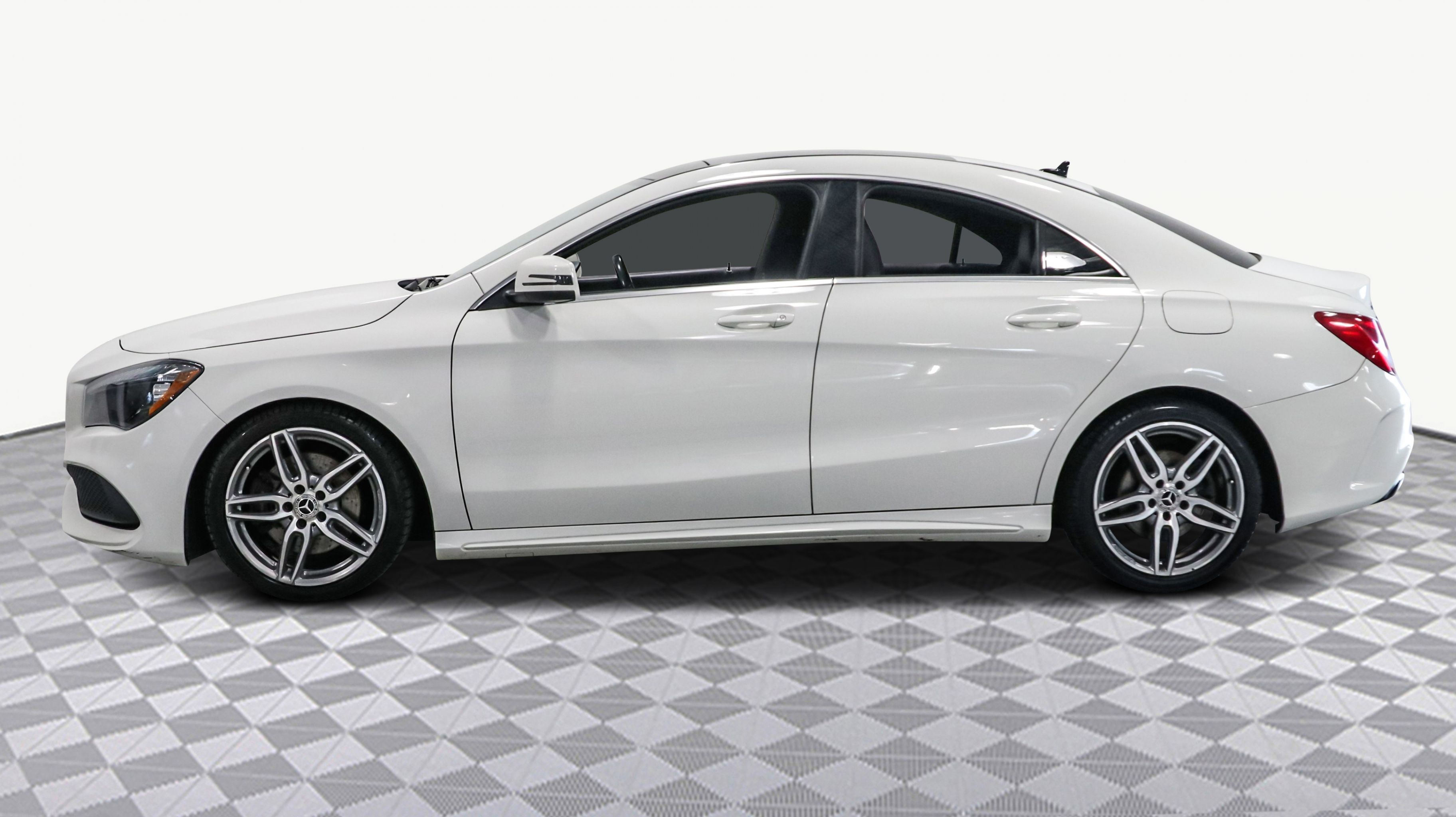 Mercedes Benz CLA 2018 CLA 250 usagée et d’occasion à vendre chez HGregoire