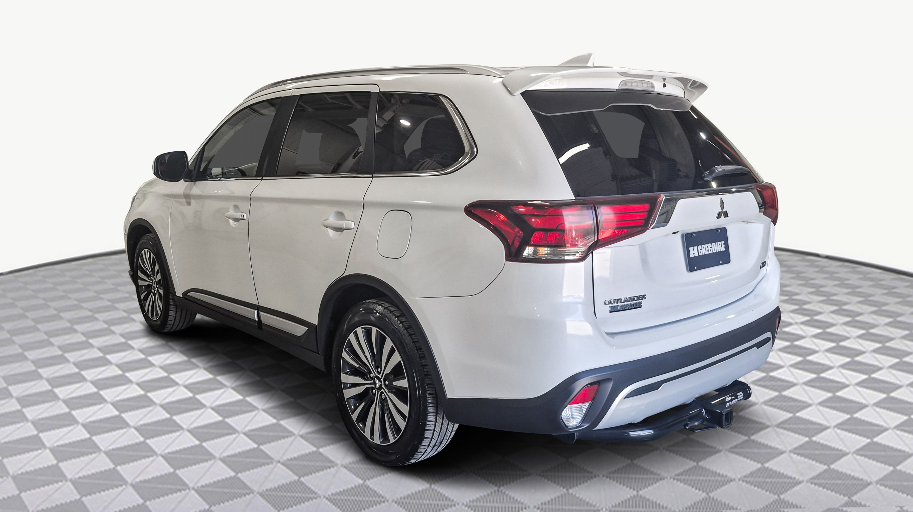 Mitsubishi Outlander 2020 EX-L * AWD *7 PASSAGER *CUIR *TOIT * CAMERA ...
