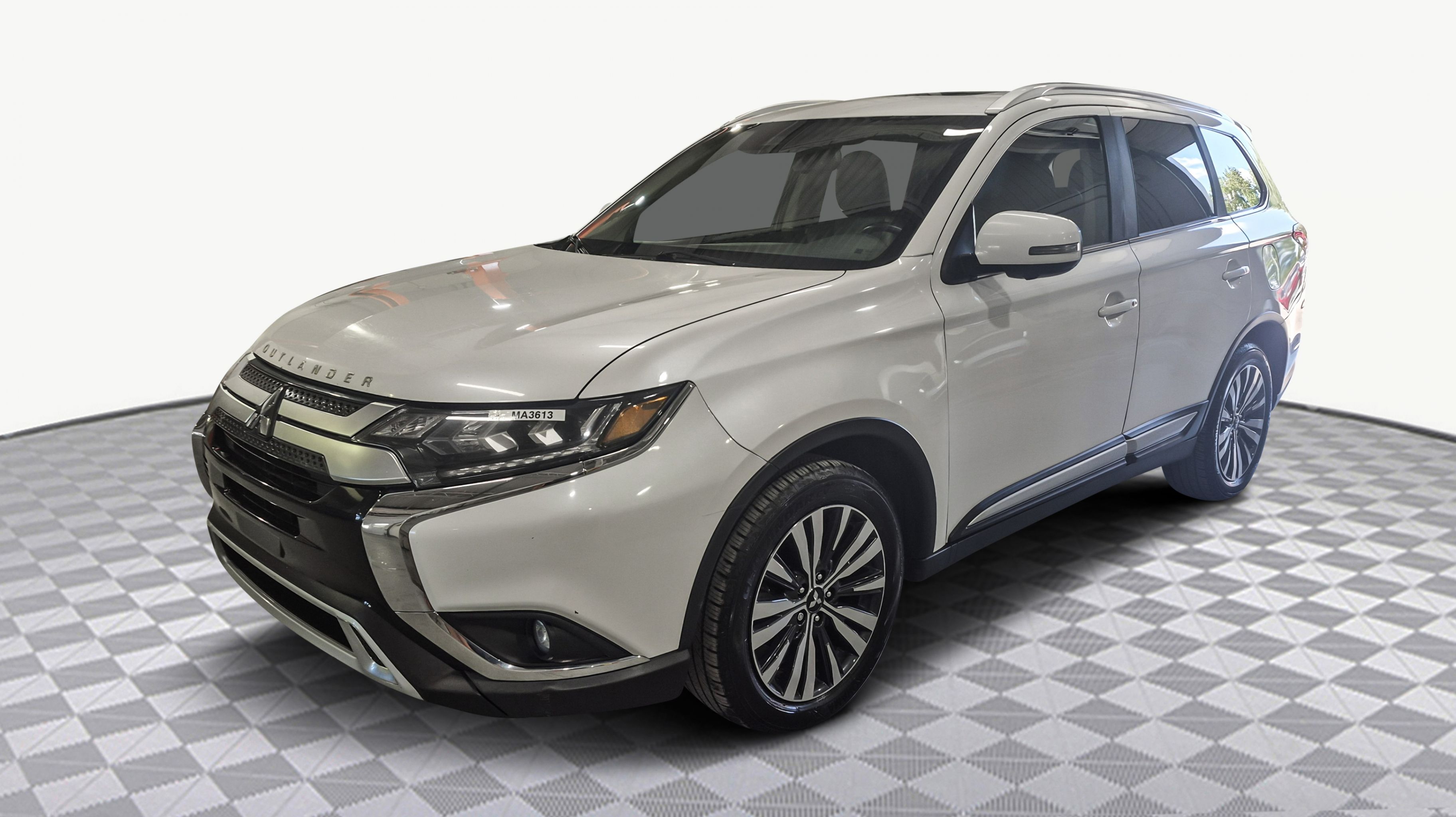 Mitsubishi Outlander 2020 EX-L * AWD *7 PASSAGER *CUIR *TOIT * CAMERA ...