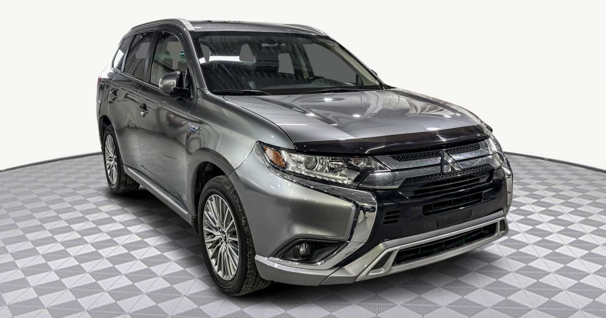 Mitsubishi Outlander PHEV 2020 SE MAGS CAM CUIR CARPLAY usagée et d ...