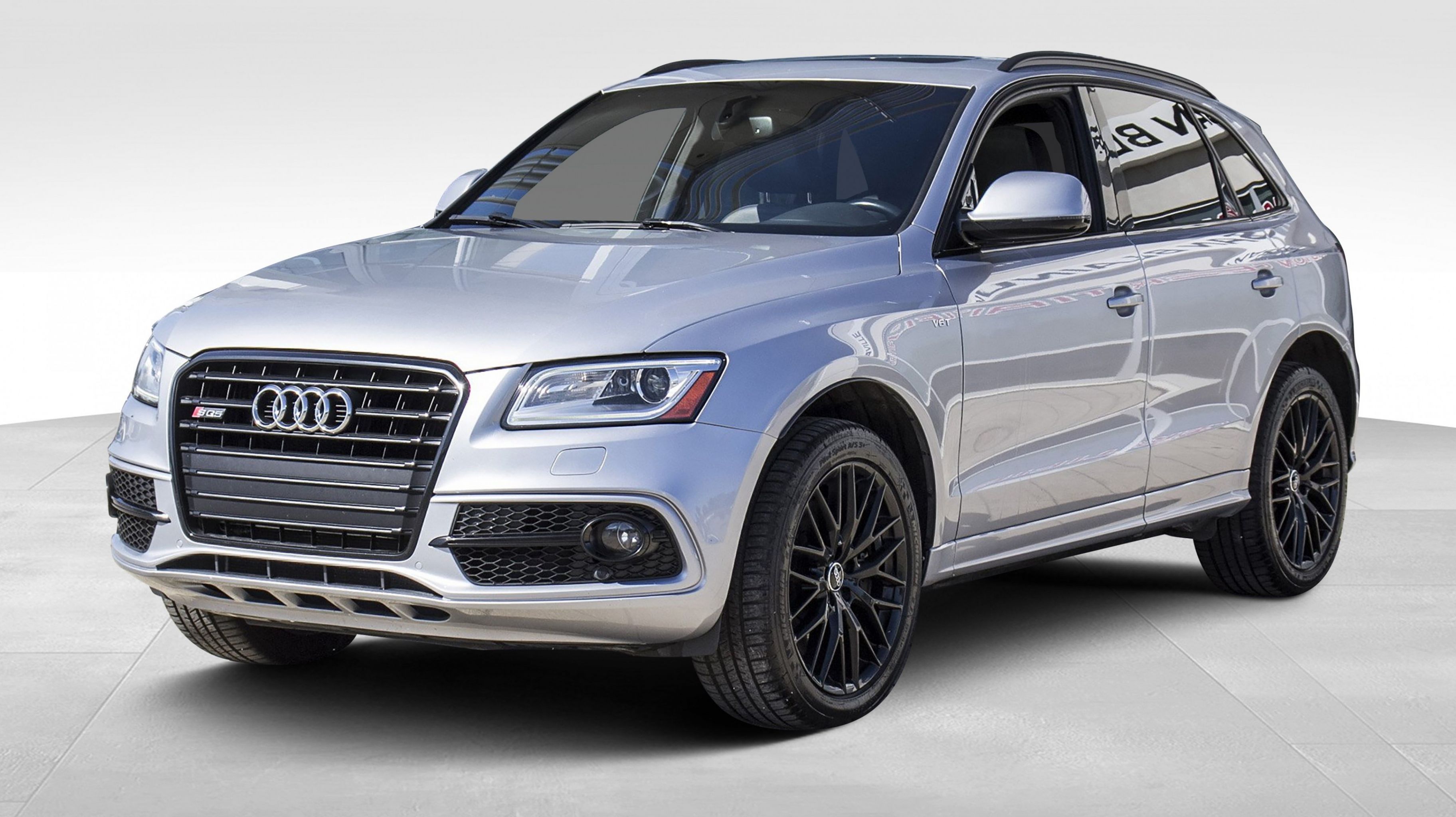 Audi SQ5 2016 3.0T Technik, AWD, CUIR, TOIT, GPS, MAGS NOIR, AUB usagée ...