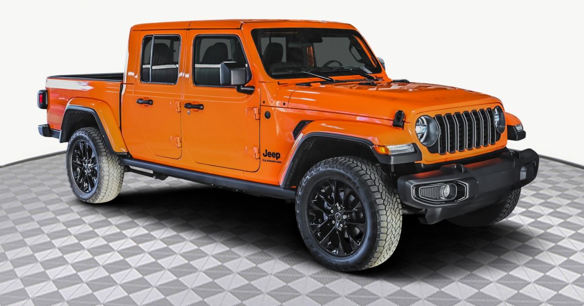 Jeep Gladiator 2025 NightHawk 4x4 *EDITION JOOSE LIMITEE SAUVEZ 15000 ...