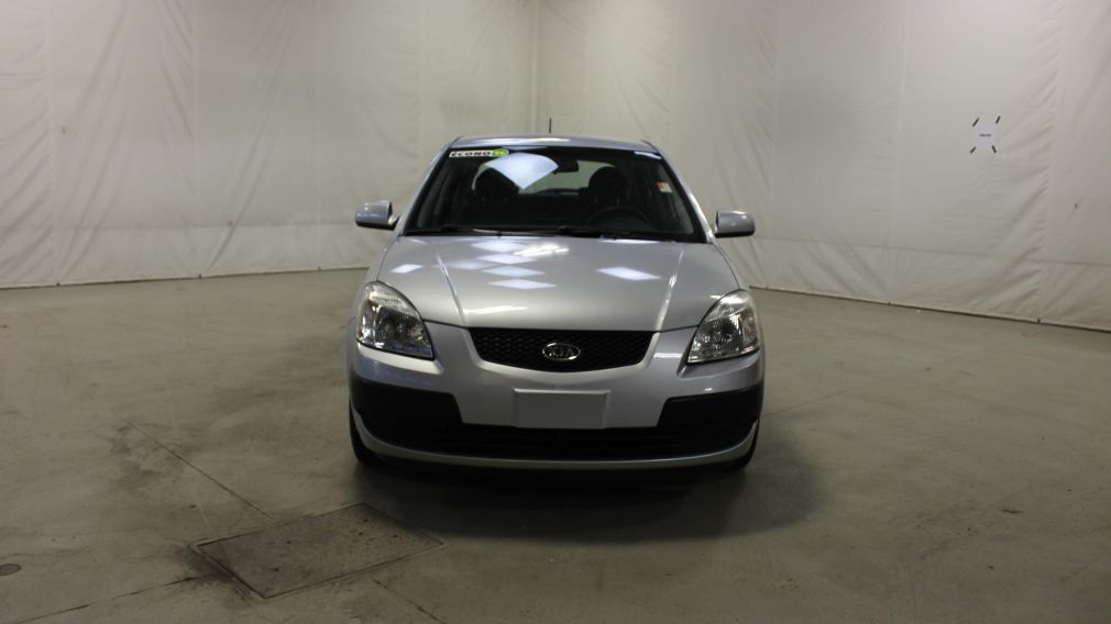 Kia Rio 2006 Rio5 EX Hatchback A/C Gr-Électrique Lecteur CD usagée et d ...