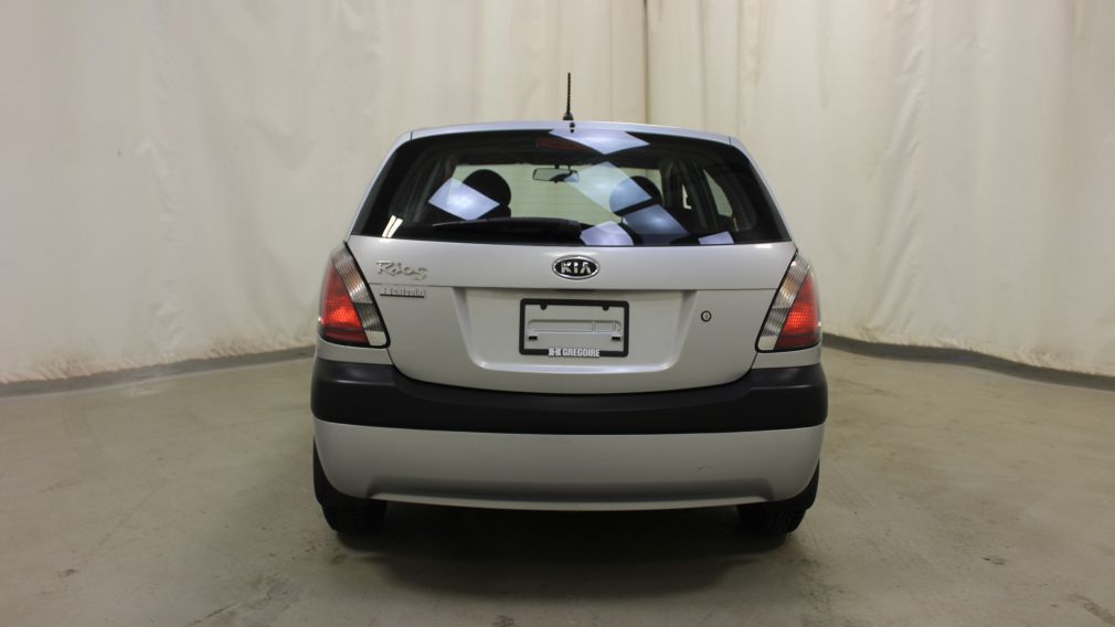 Kia Rio 2006 Rio5 EX Hatchback A/C Gr-Électrique Lecteur CD usagée et d ...