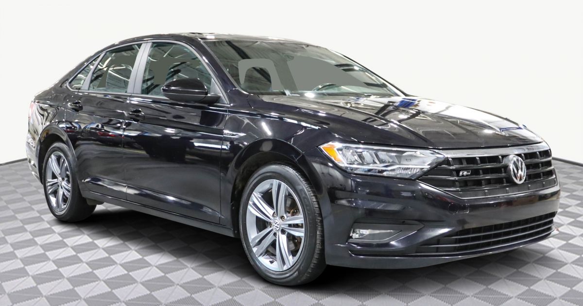 Volkswagen Jetta 2019 Highline AUTOMATIQUE CLIMATISATION CUIR usagée et ...