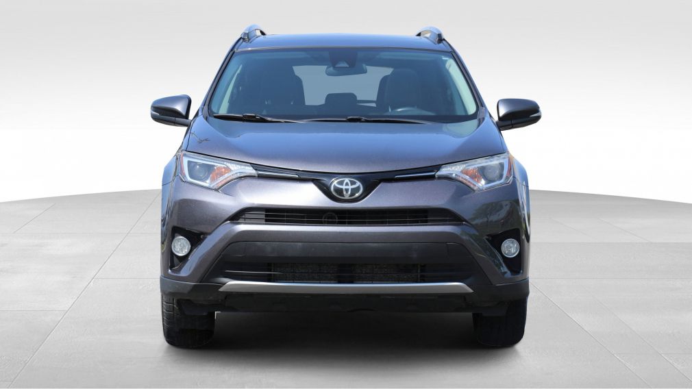 Used 2018 Toyota Rav 4 XLE - TOIT OUVRANT - HAYON ÉLECTR - SIEGES ...
