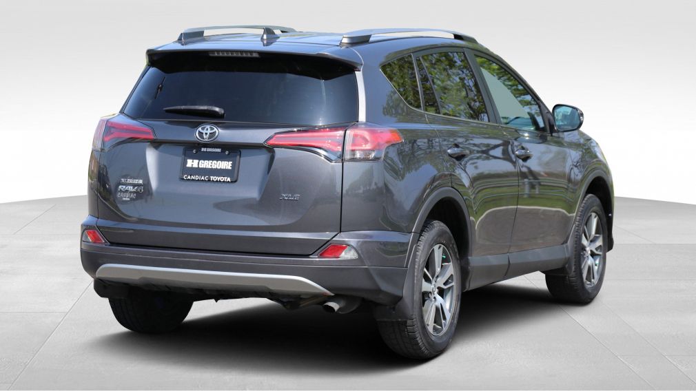 Used 2018 Toyota Rav 4 XLE - TOIT OUVRANT - HAYON ÉLECTR - SIEGES ...