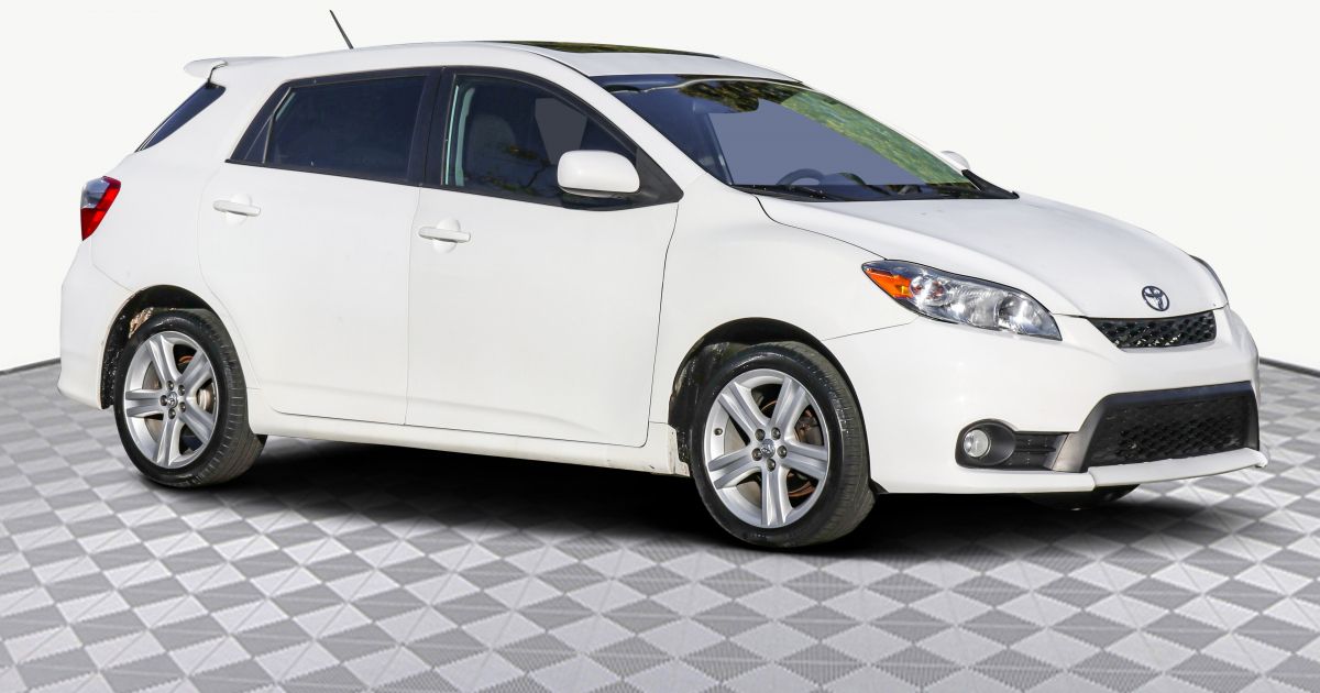 Elegant 2011 Toyota Matrix S Gallery
